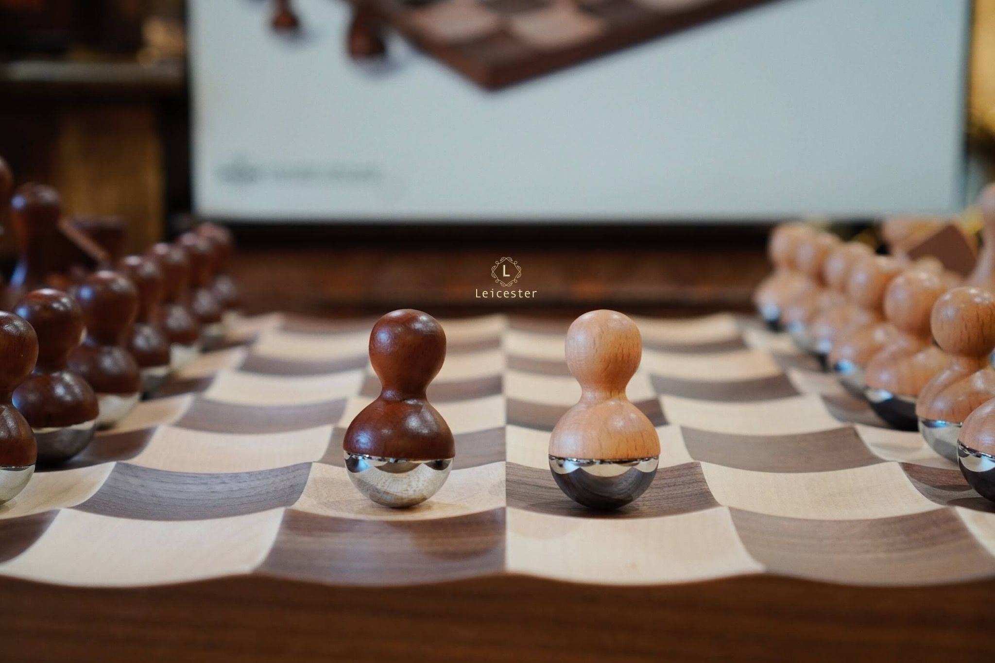 Wobble Chess Set – Leicester