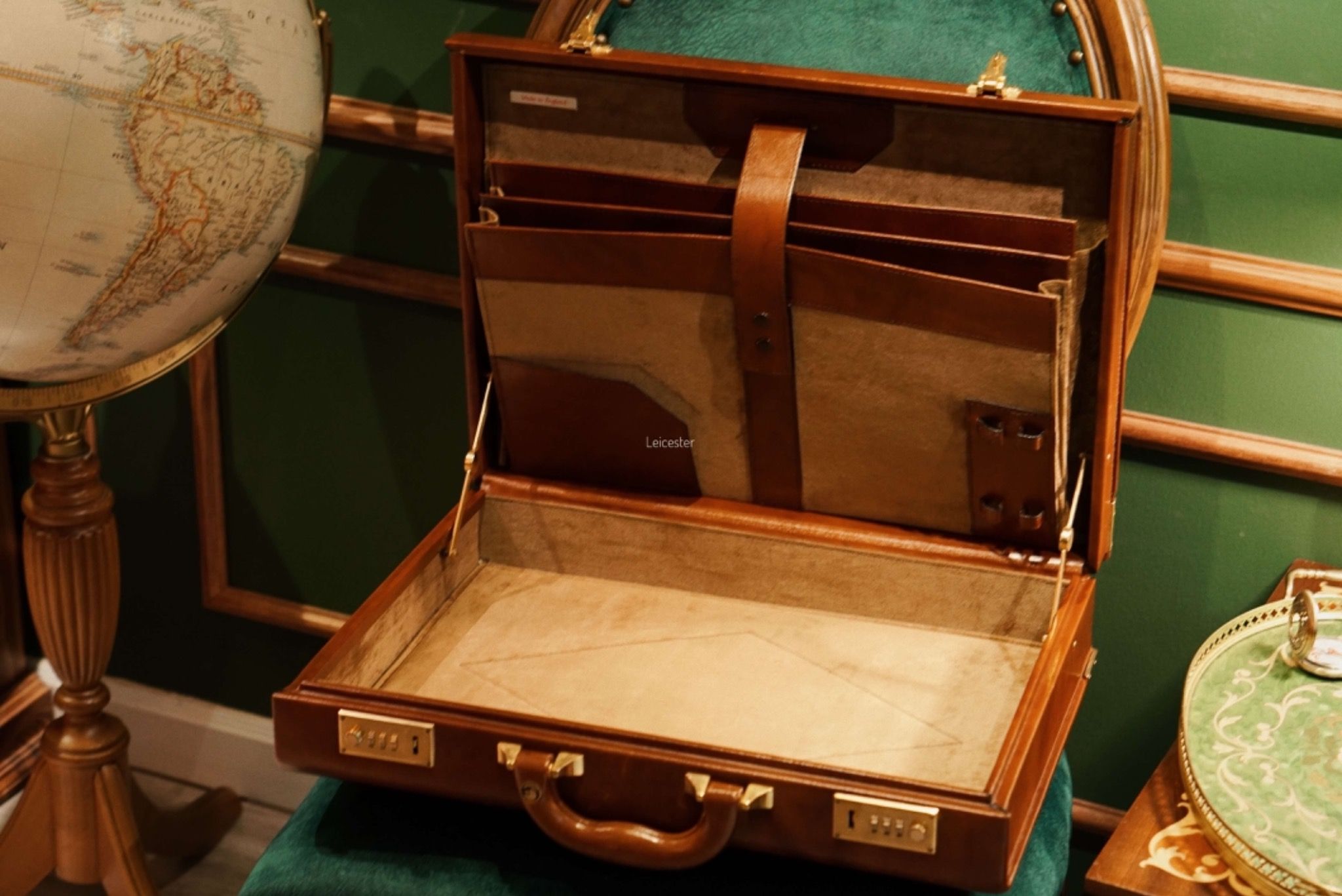 Vali Da Vintage – Leicester