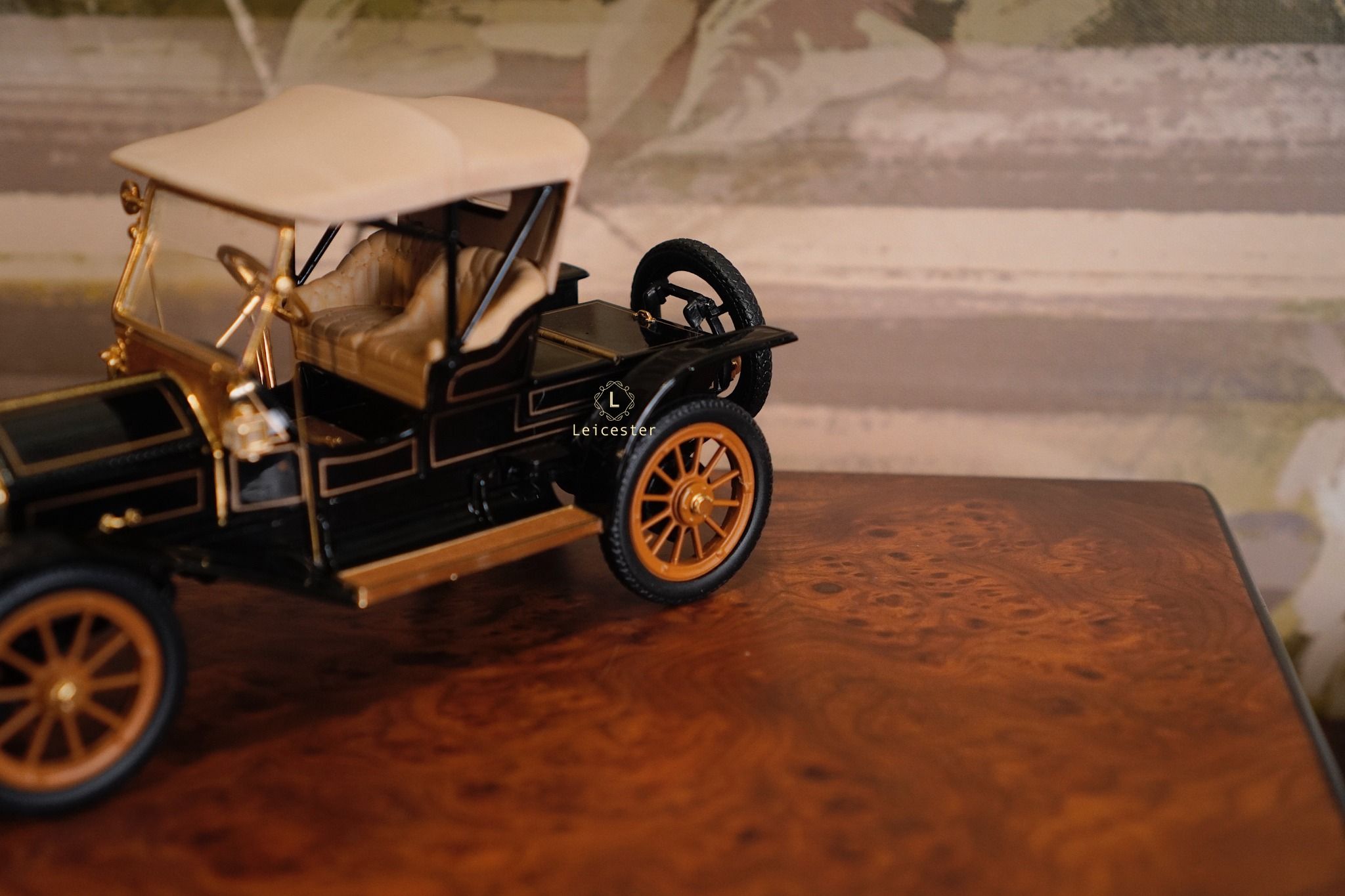 The 1910 Cadillac Model Thirty Roadster model – Leicester
