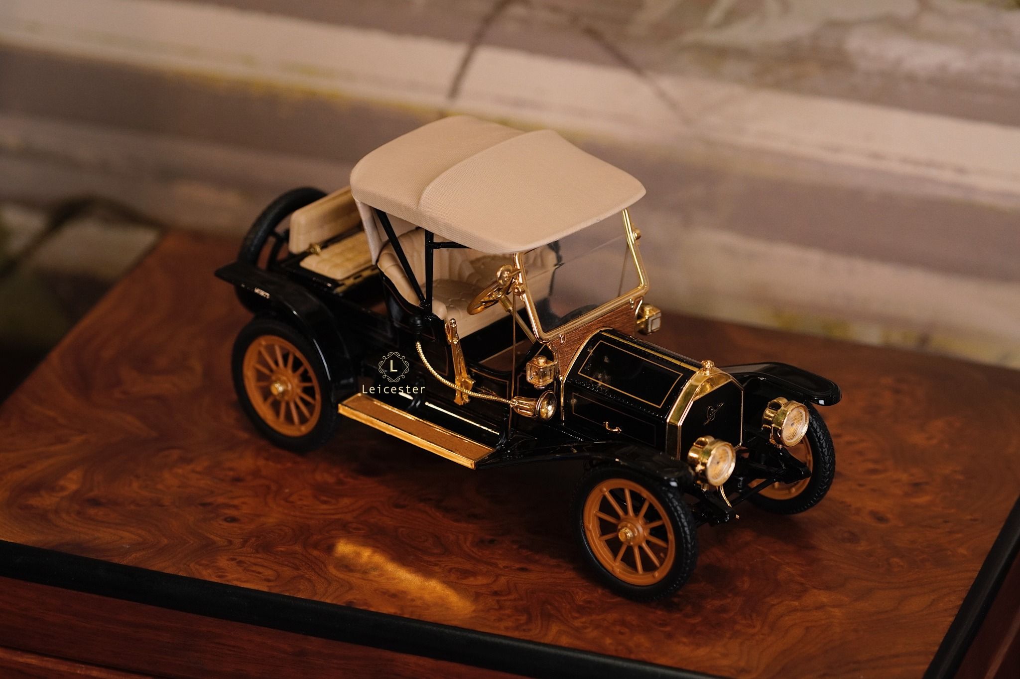 The 1910 Cadillac Model Thirty Roadster model – Leicester