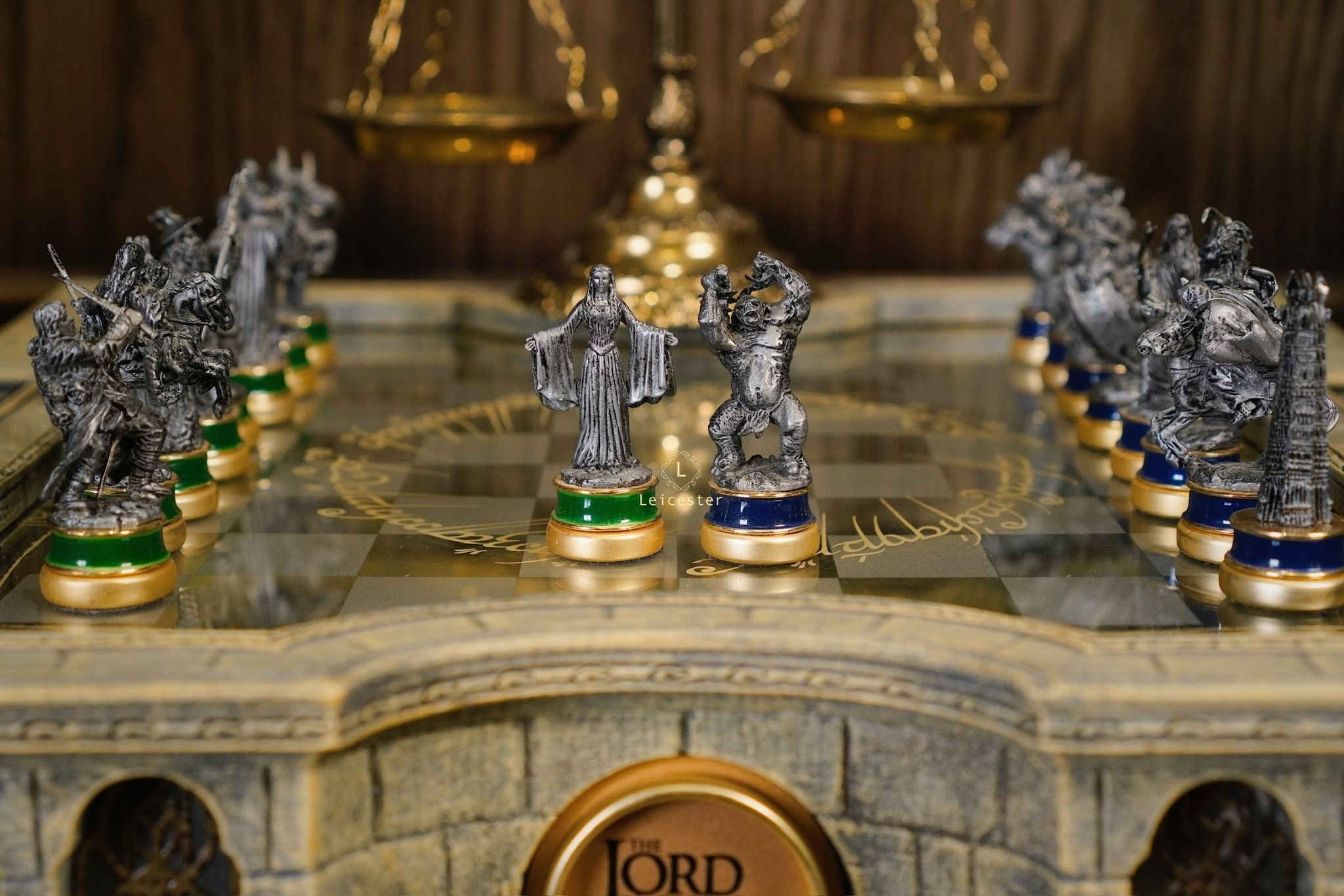 The Lord Of Rings Chess Set – Leicester