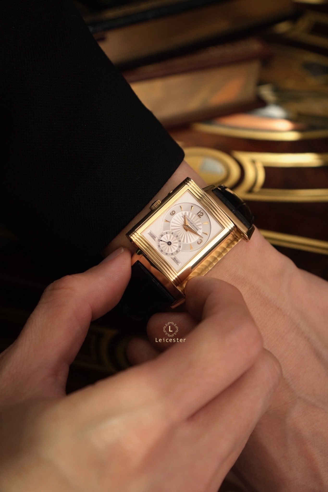 Jaeger-LeCoultre Reverso Duoface 18K Solid yellow Gold – Leicester