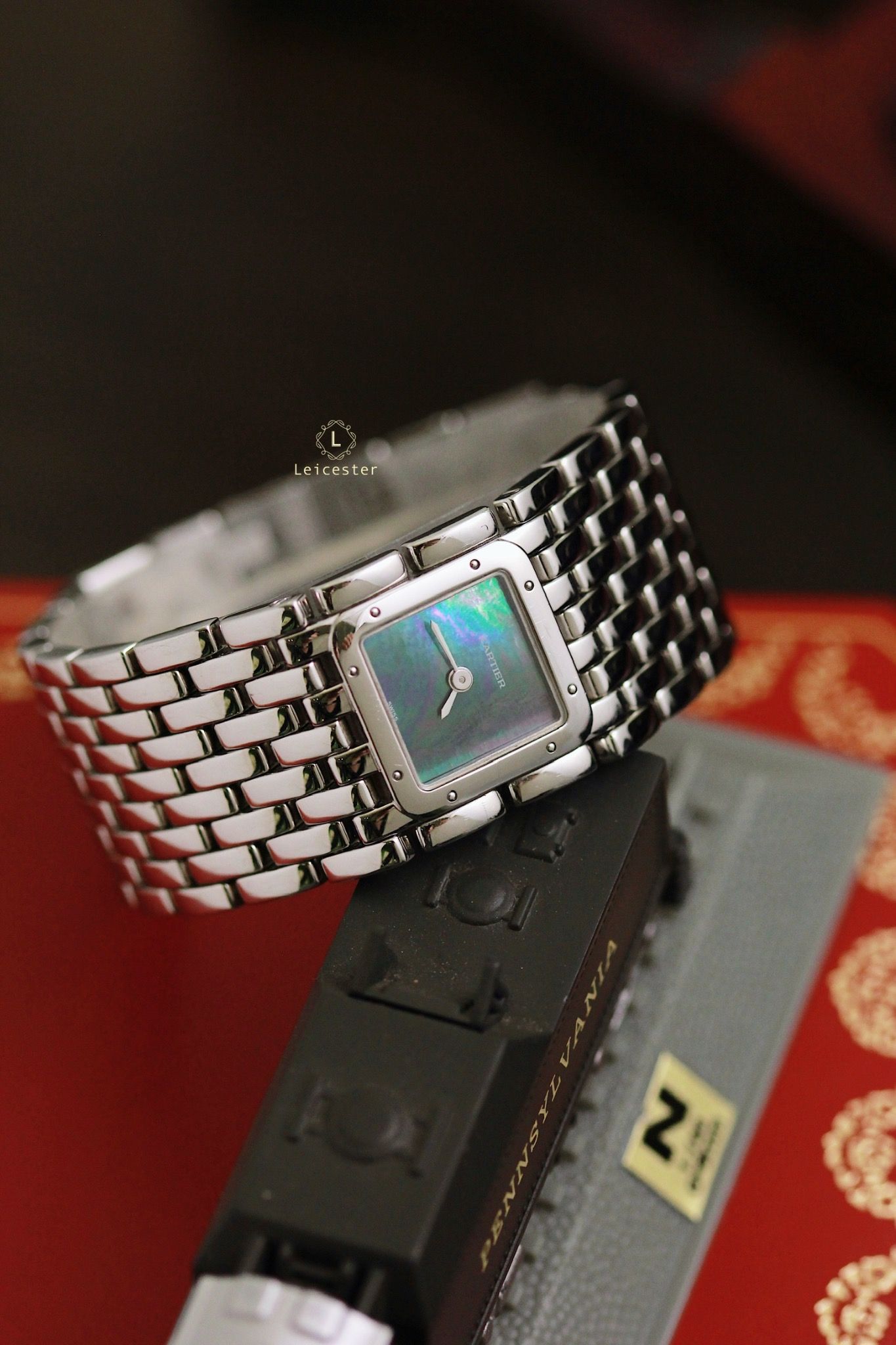 Cartier Panthère Ruban – Leicester