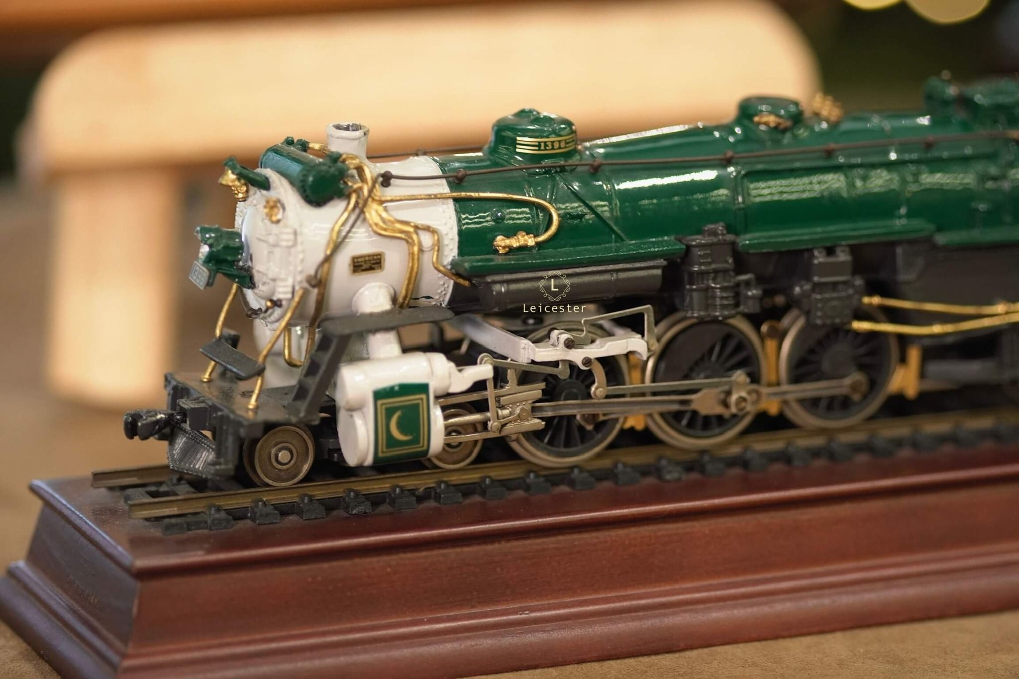 The Crescent Limited – Leicester