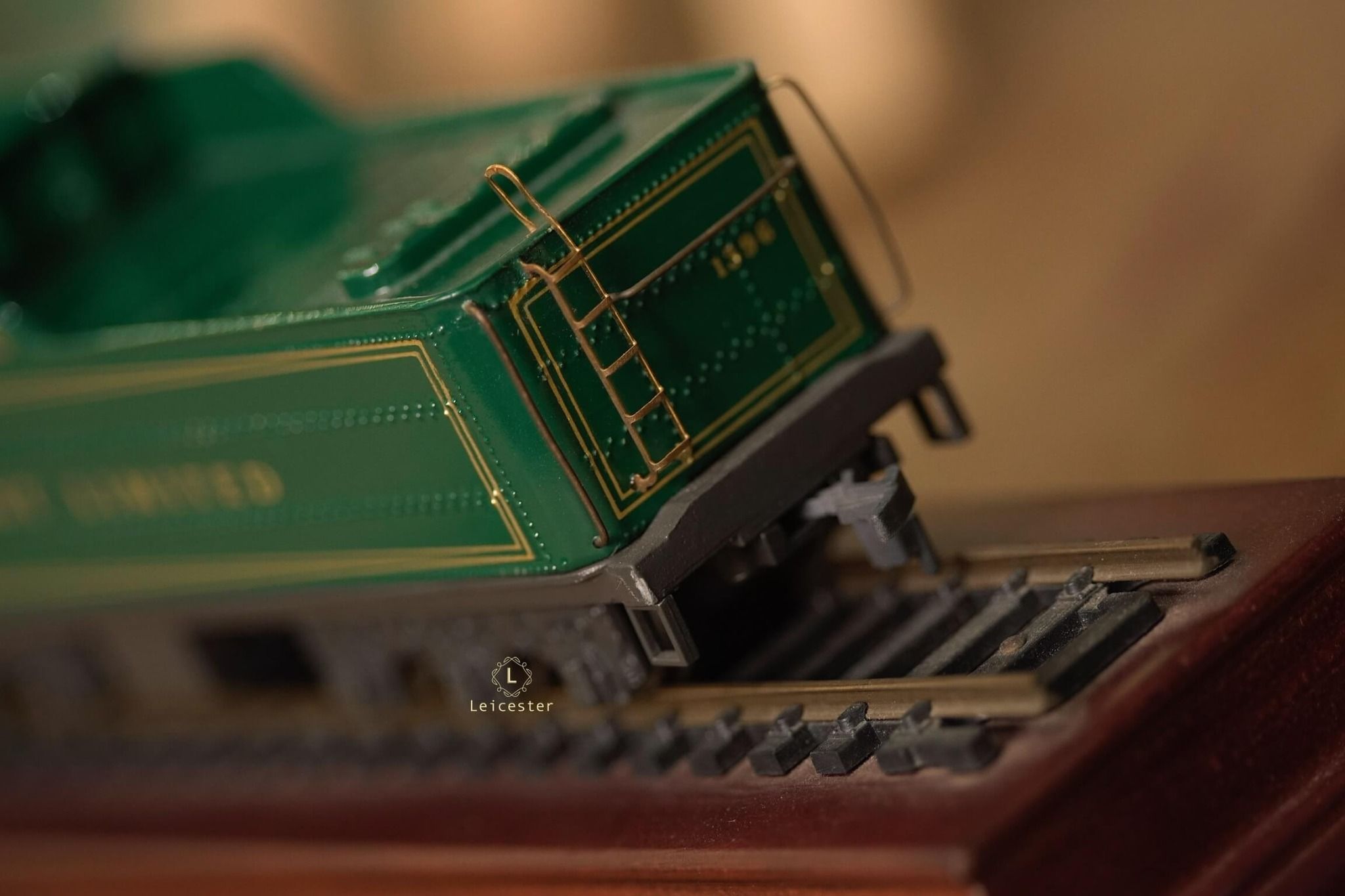 The Crescent Limited – Leicester