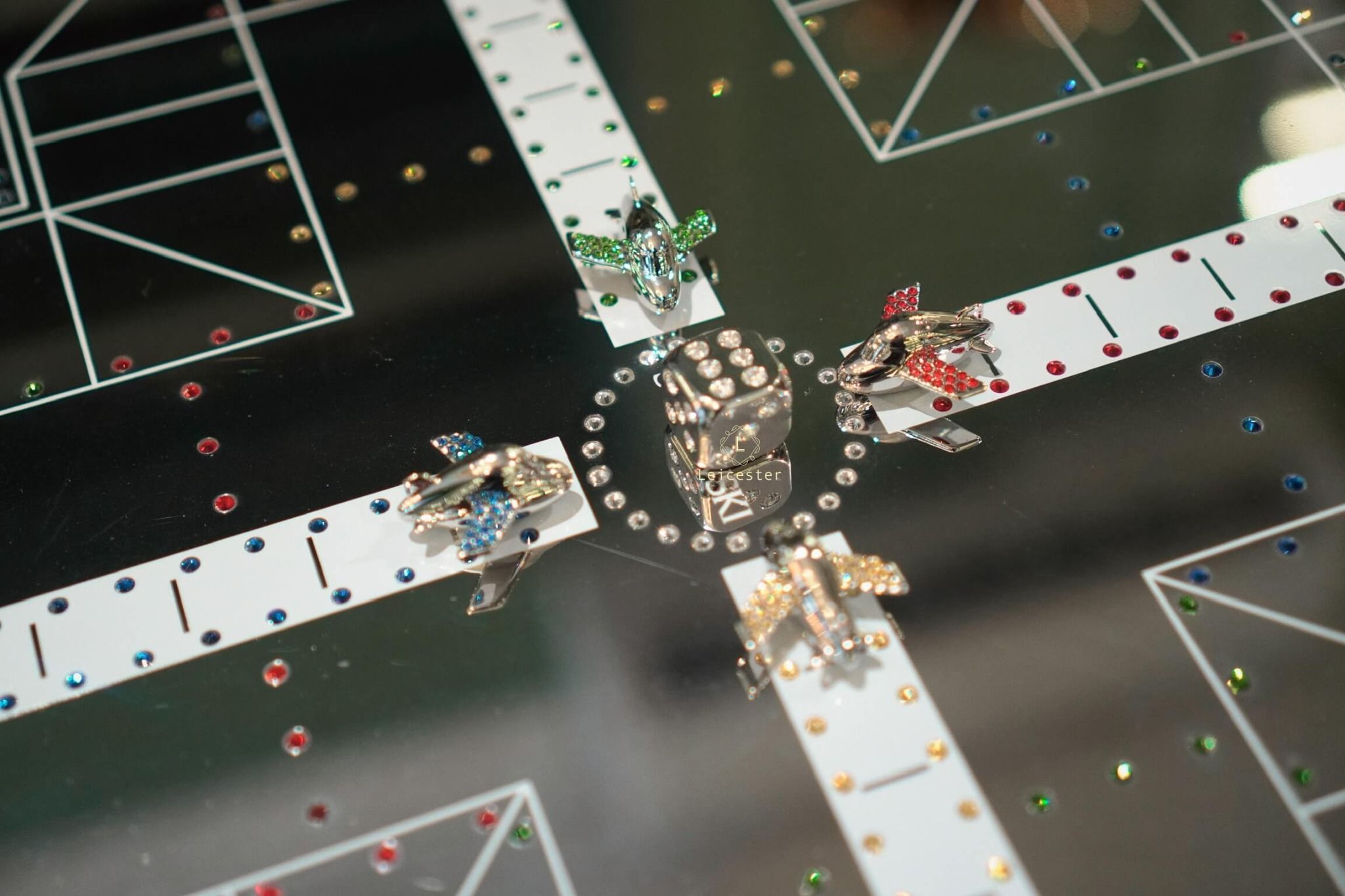 Swarovski Flying Chess Set Mint – Leicester