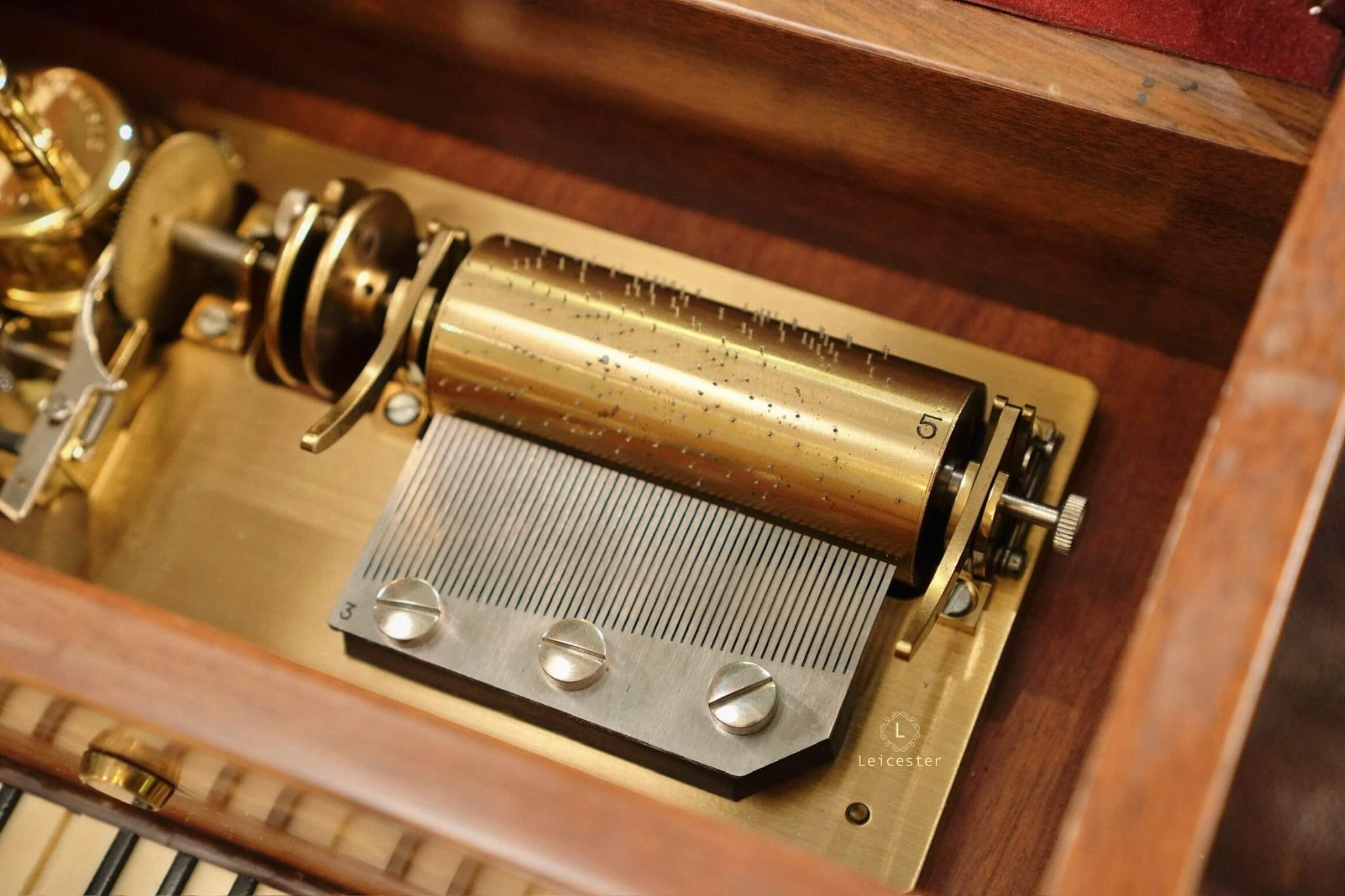 The Concert Music Box Of Mozart Masterpieces by Reuge x Franklin Mint ...