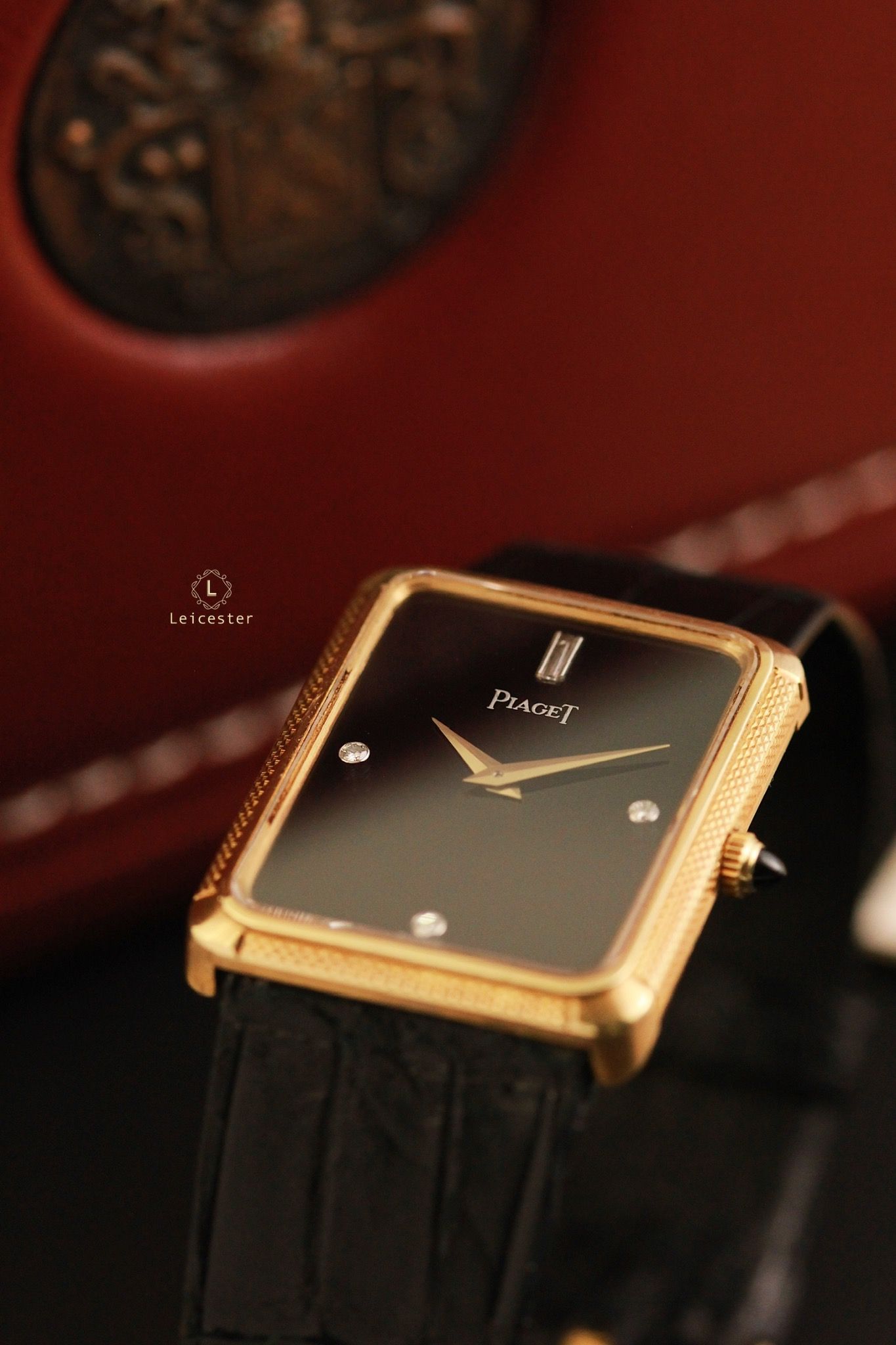 Piaget Tank Onyx Dial – Leicester
