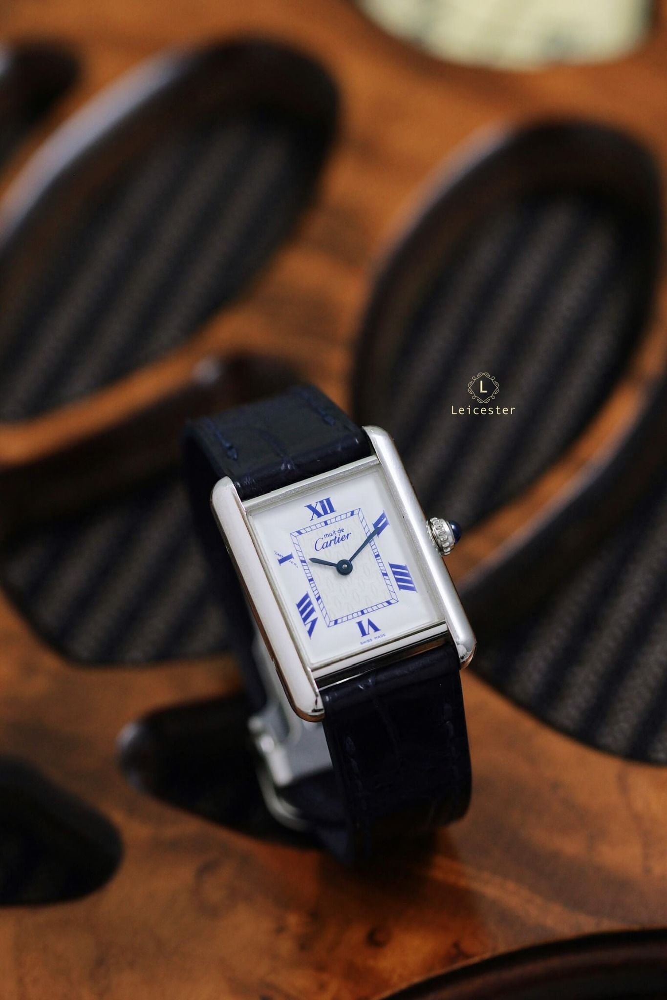 Must de Cartier Tank Blue Motif – Leicester
