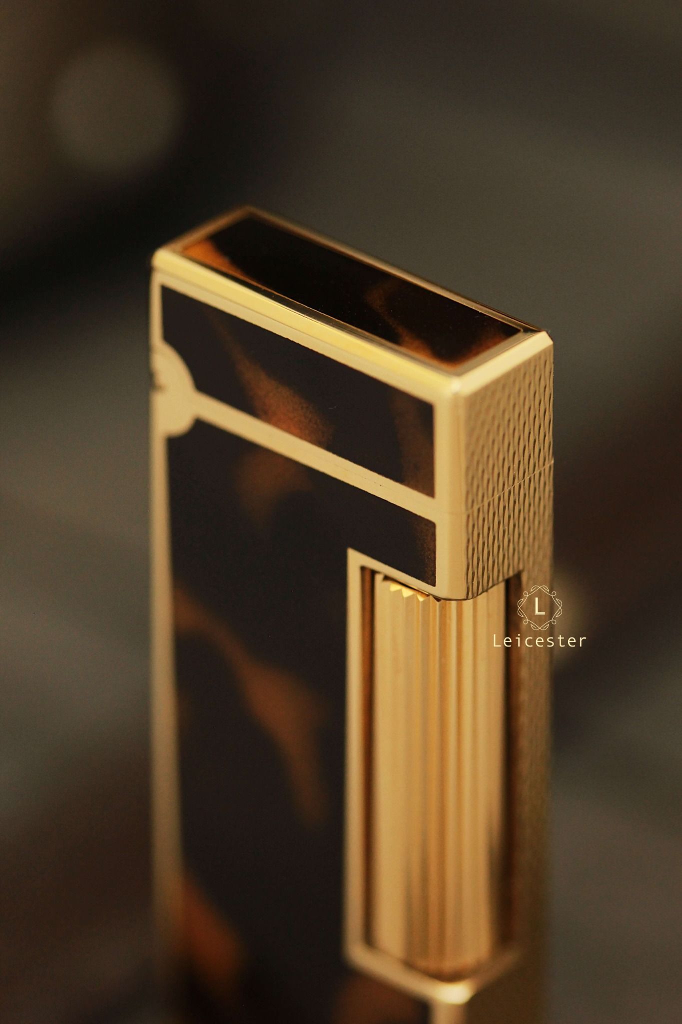 Bật Lửa Cartier Santos – Leicester