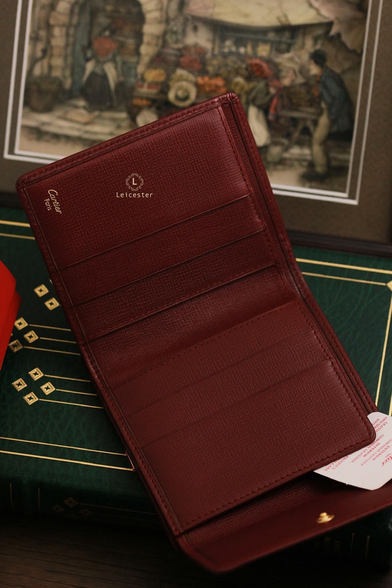 Cartier Must line Tri-fold Leather Wallet – Leicester