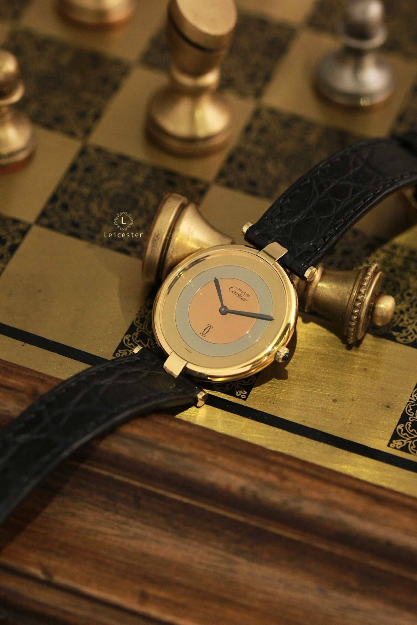 MUST DE CARTIER VENDOME REF 17 – Leicester