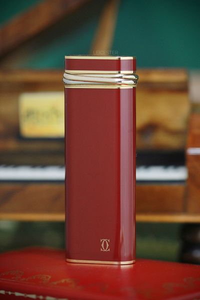Bật Lửa Cartier Santos – Leicester