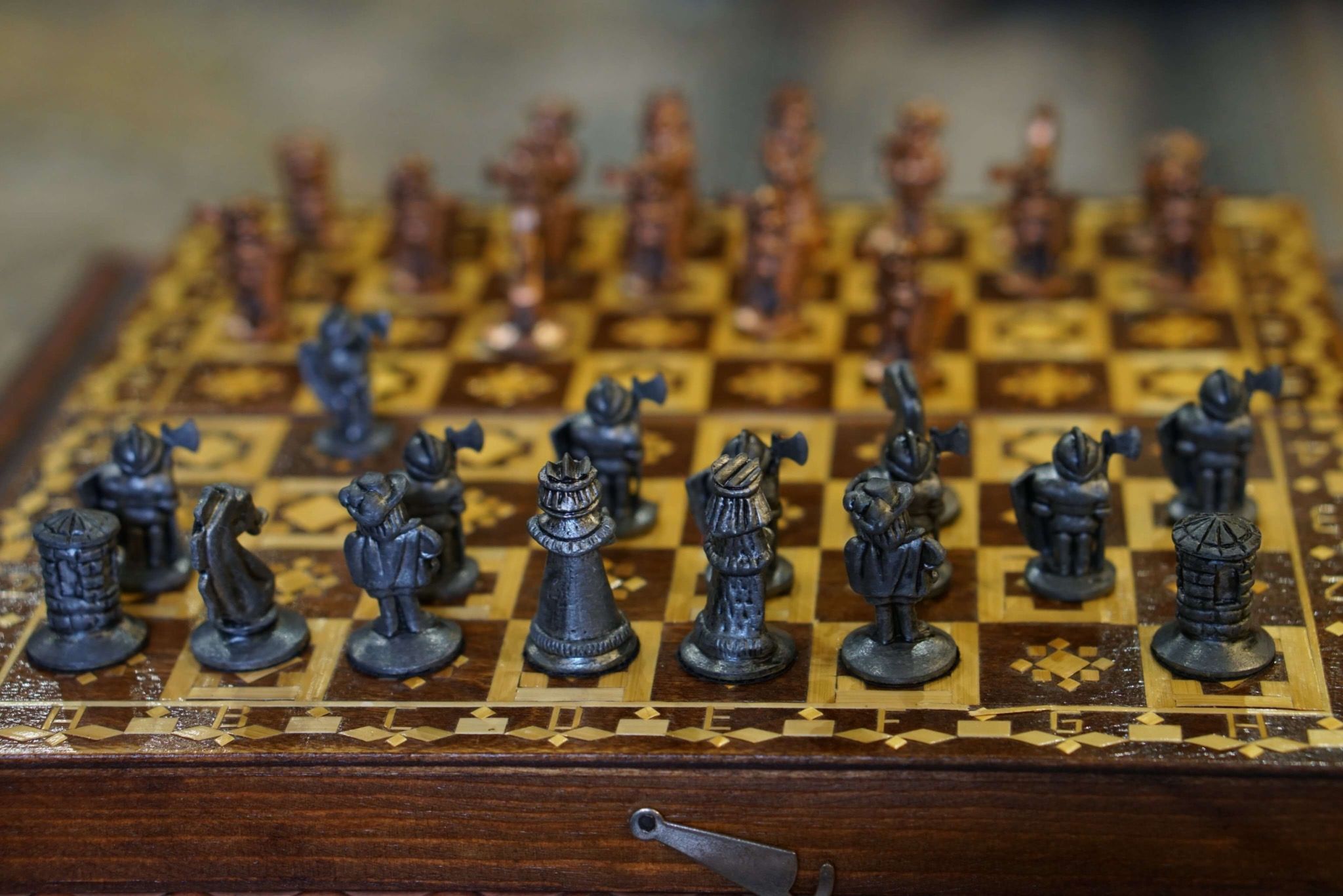 Bộ cờ vua cổ – Leicester