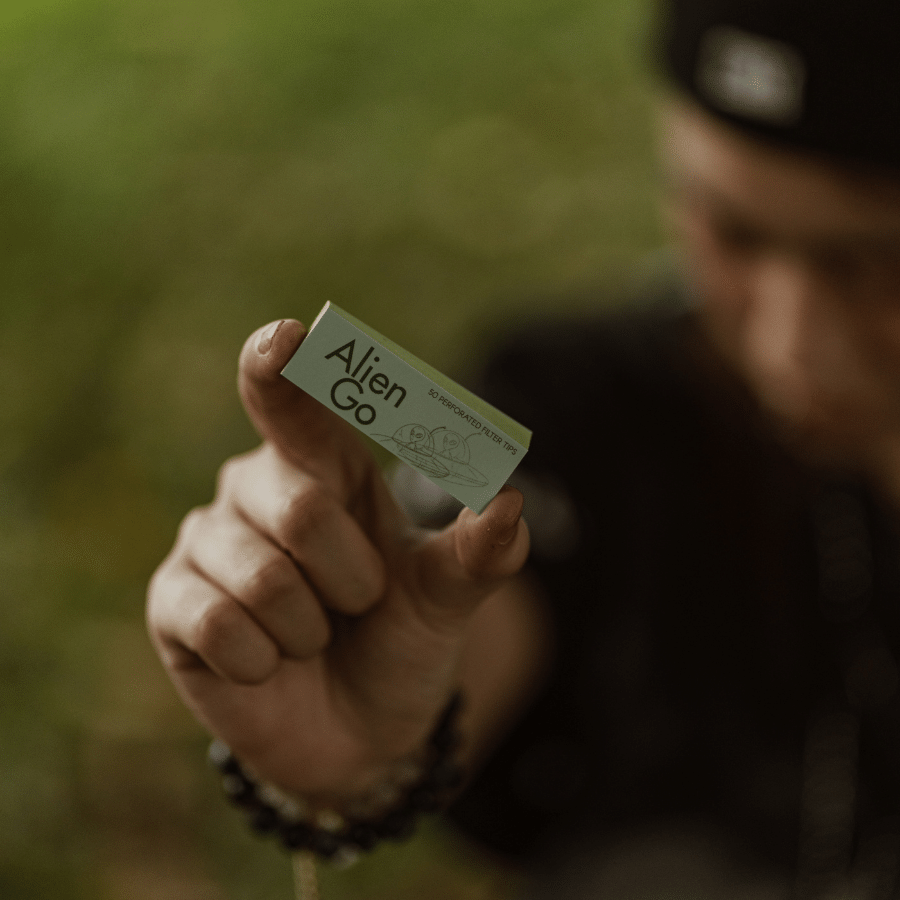 TIPS ALIEN– 420 LAB HEADSHOP