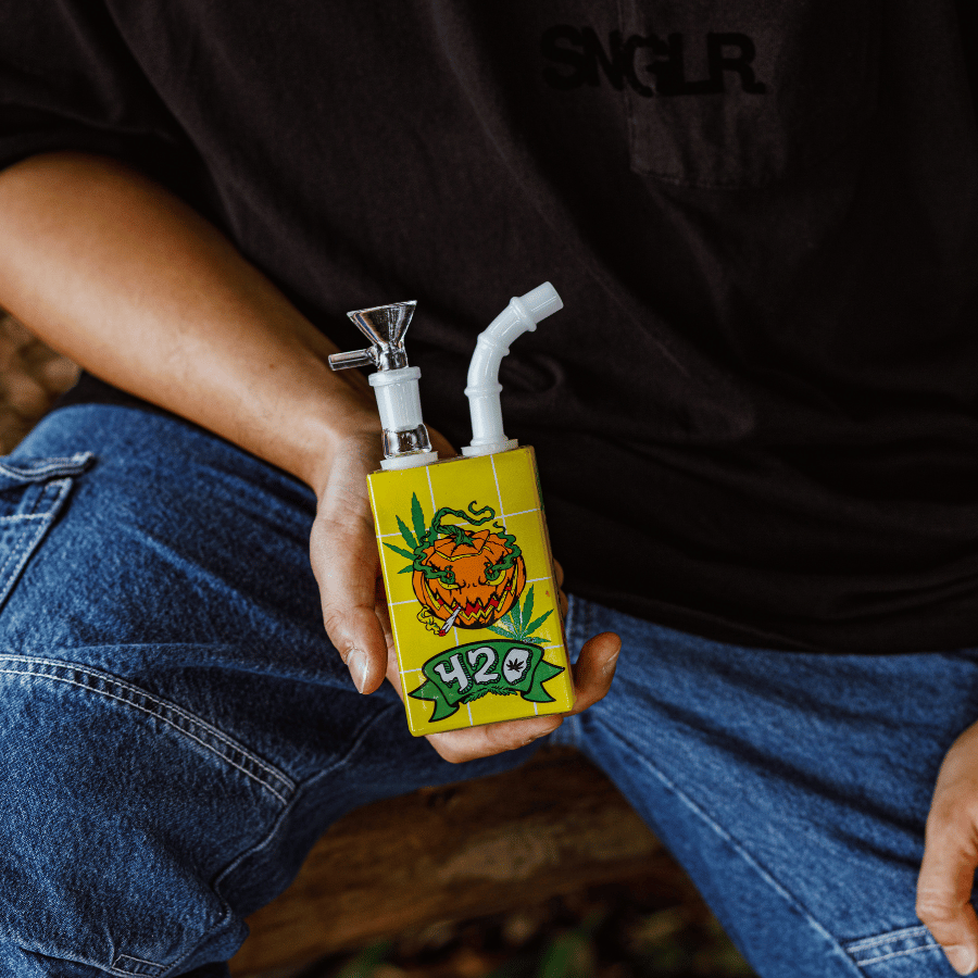 BOONG BÌNH SỮA– 420 LAB HEADSHOP