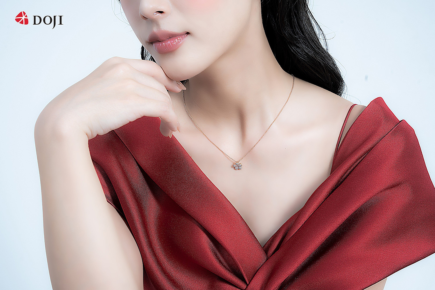 TIPS PHỐI TRANG SỨC VÀ QUẦN ÁO SÀNH ĐIỆU – DOJI Gold & Gems Group