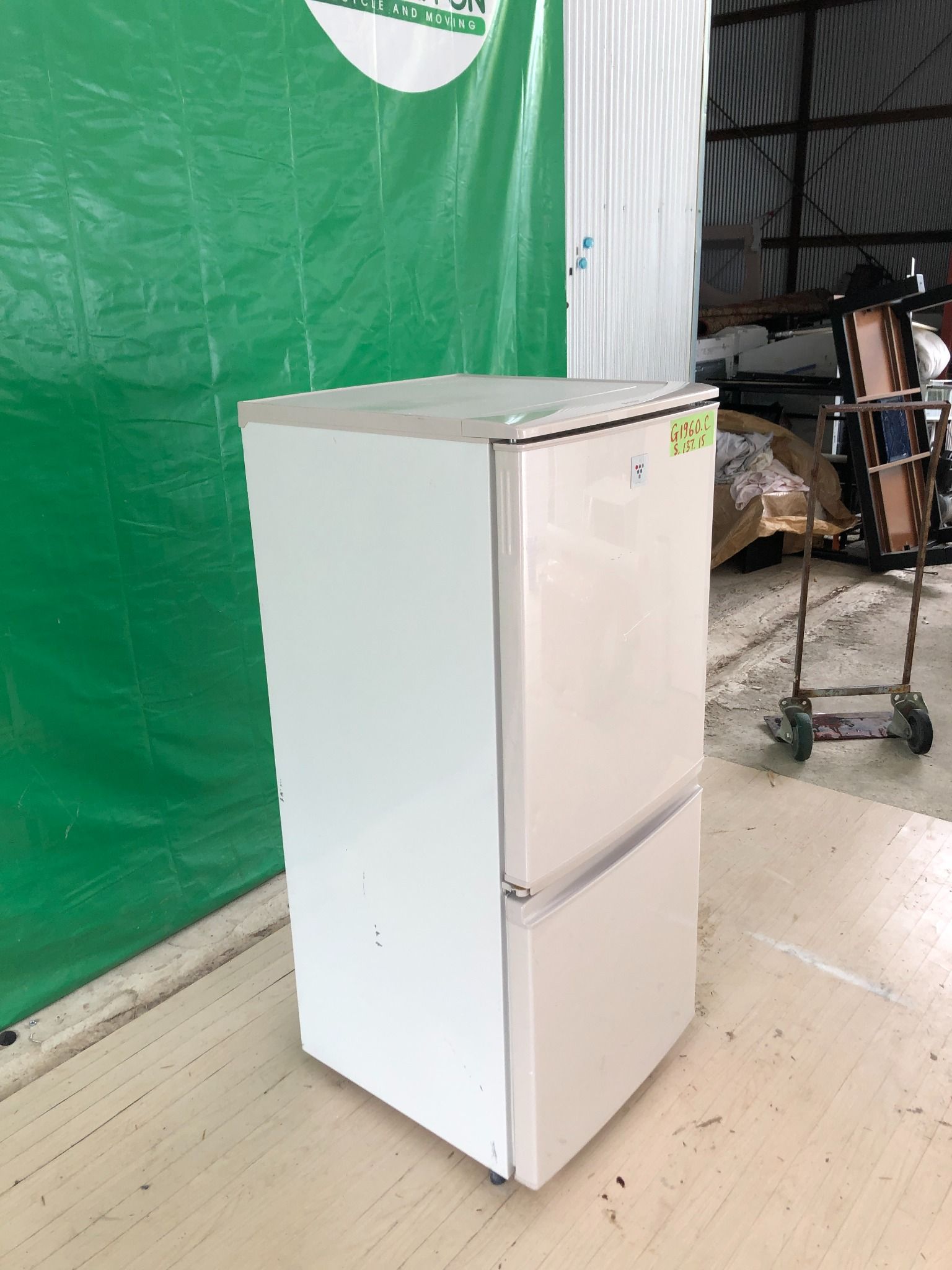 Tủ lạnh 137L (137L Fridge) G1960C15 Sharp – greennippongroup