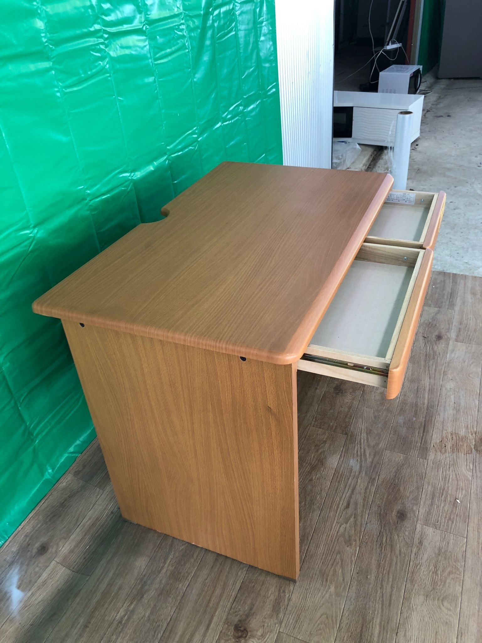 Bàn học G2032C Nitori 100x60x75(desk table) – greennippongroup