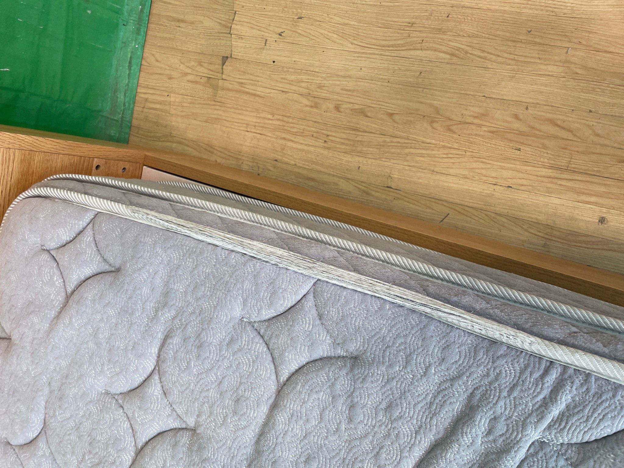 Đệm semi mềm G3477C 1200x1970x280 (semi double mattress) – greennippongroup