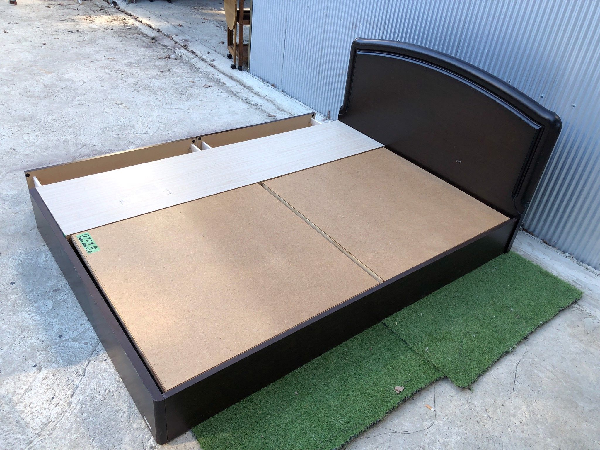 Giường đôi hộp G729B – greennippongroup