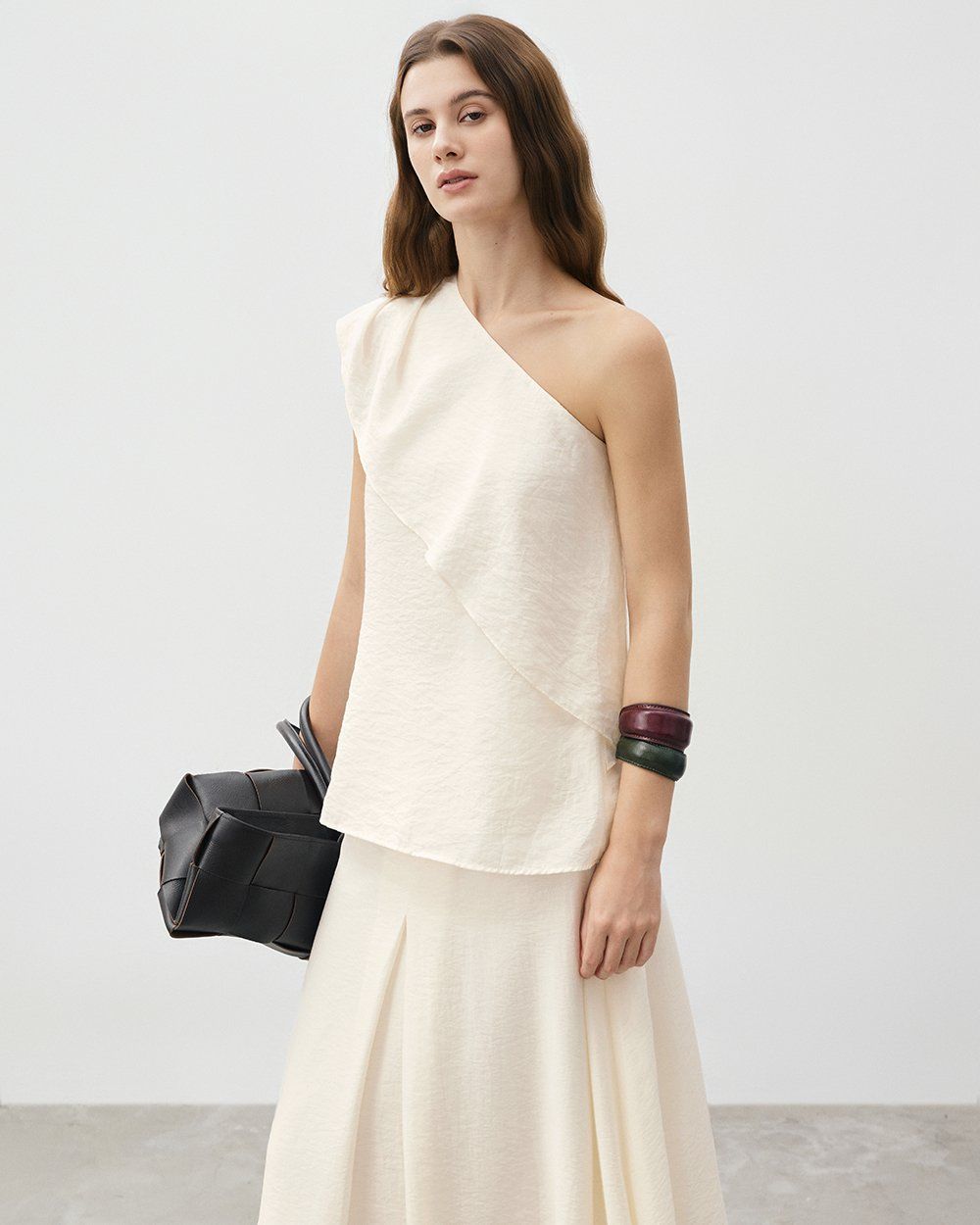 Ivory One-Shoulder Set – Nosbyn