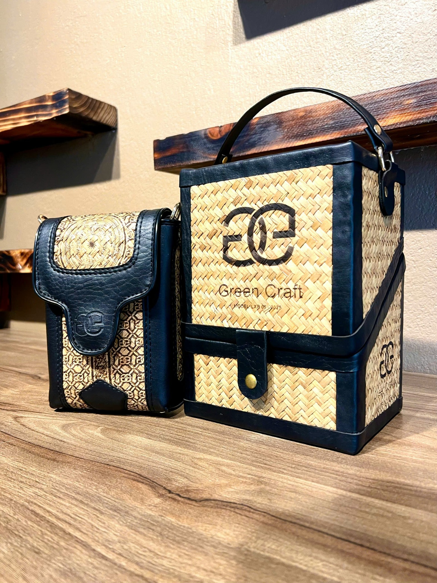 TÚI ĐEO CHÉO CỎ BÀNG LUXURY 05 – Green Craft - Miền Tây Xanh