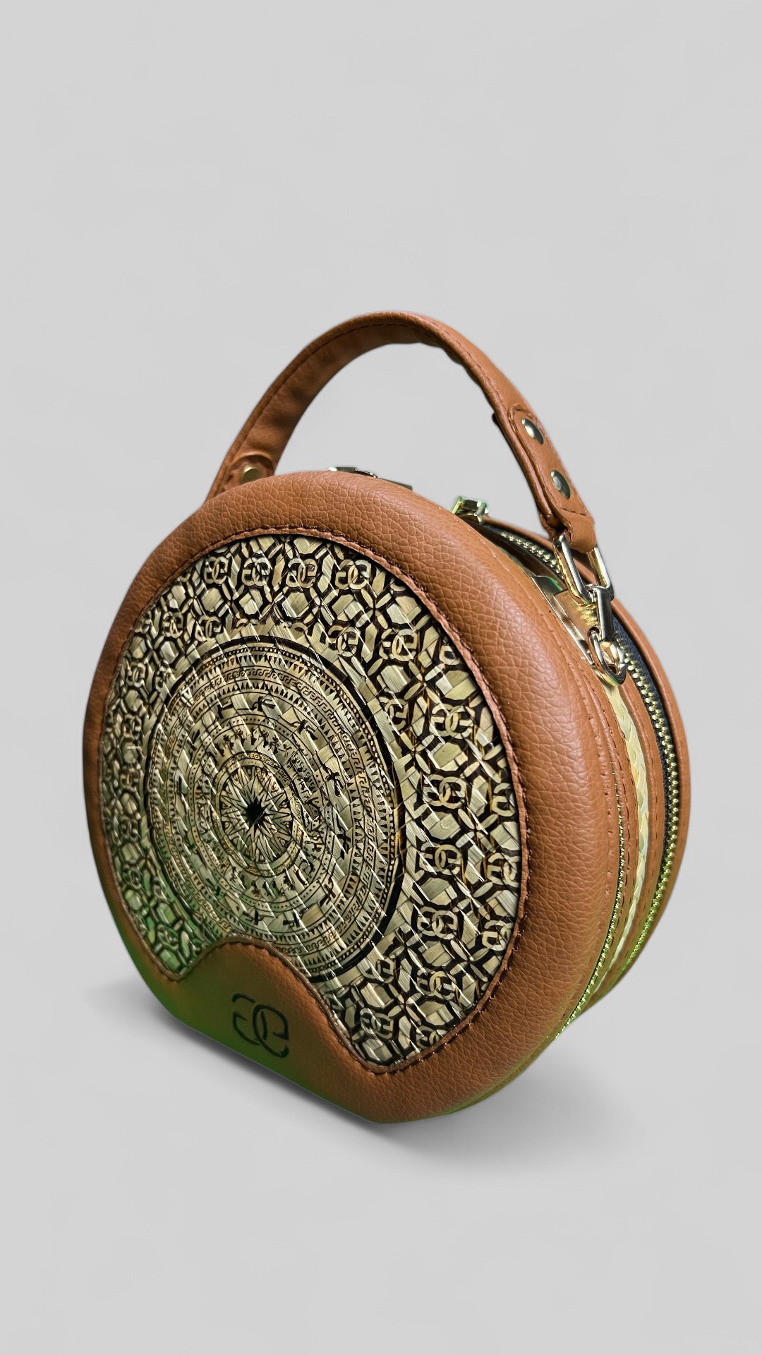 TÚI XÁCH TAY ĐEO CHÉO CỎ BÀNG – Green Craft - Miền Tây Xanh