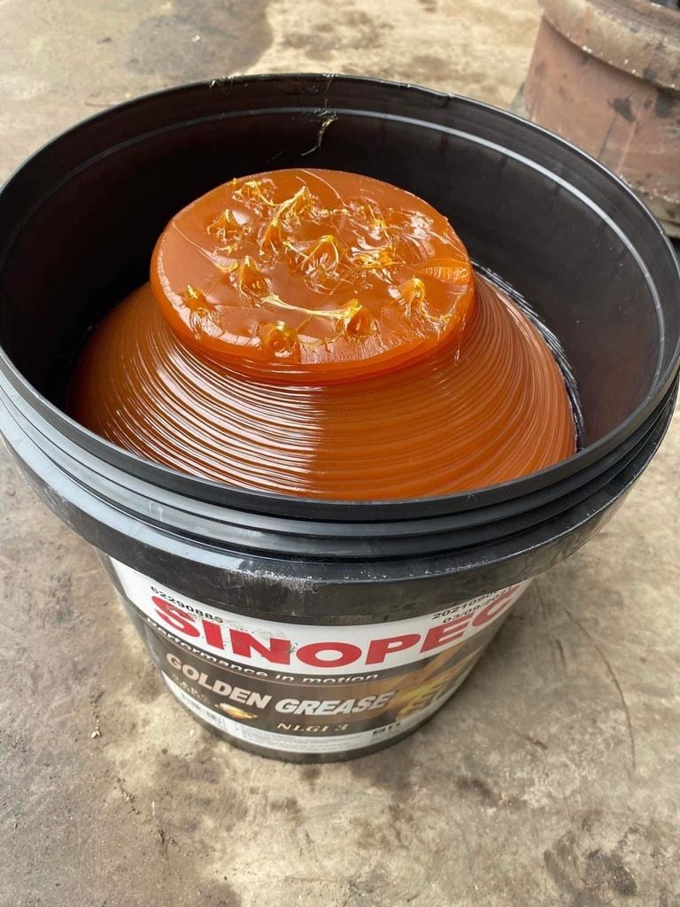 Sinopec Premium Golden Grease NLGI 2,3 – Công Ty TNHH Thịnh Phát T&P