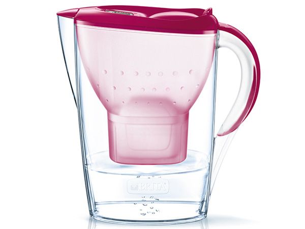 Bình lọc nước Brita Marella Basic/Cool Berry 2.4 lít (có sẵn 1 lõi lọc