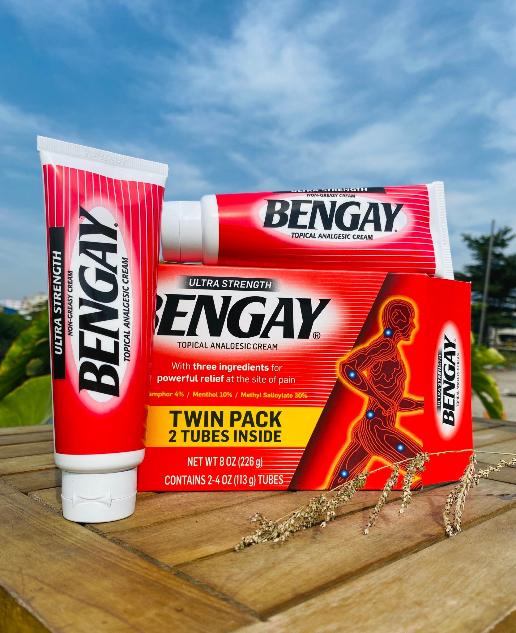 Kem Xoa Bóp Giảm Đau Bengay Ultra Strength 113g Của Mỹ – DINH KHANH SHOP