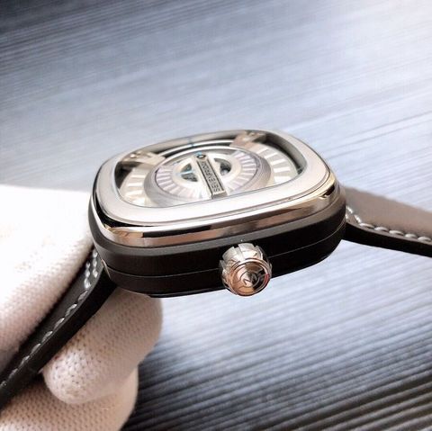 Sevenfriday M1/01– Toretto Store