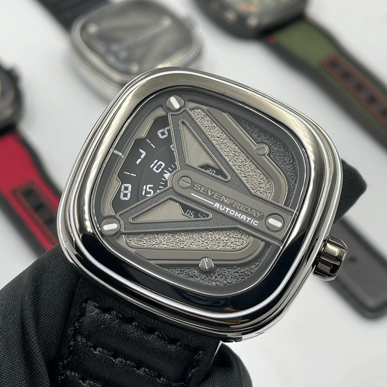 Sevenfriday M3/08– Toretto Store