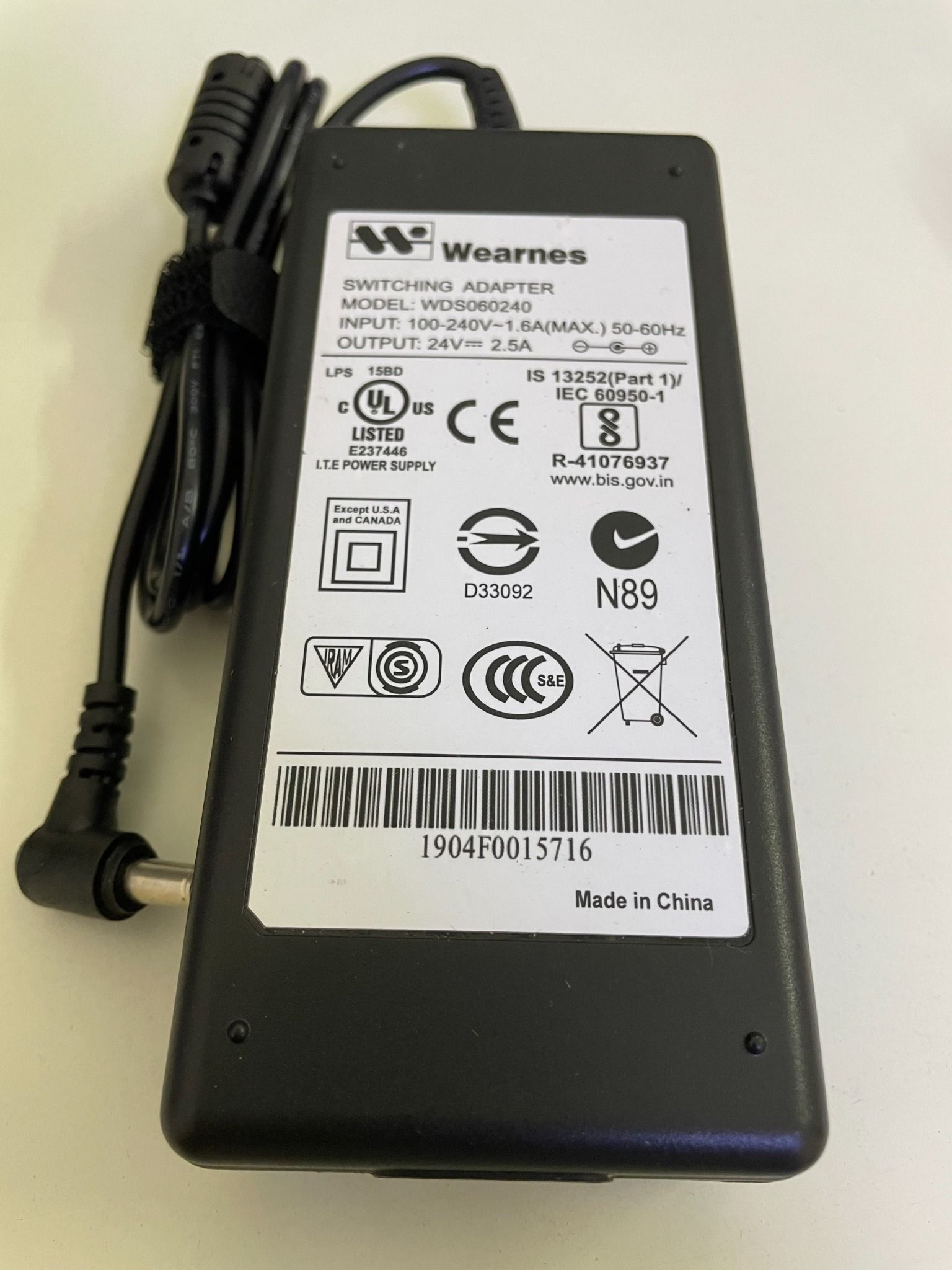 Adapter (Bộ chuyển đổi điện áp) – WHS SOLUTION
