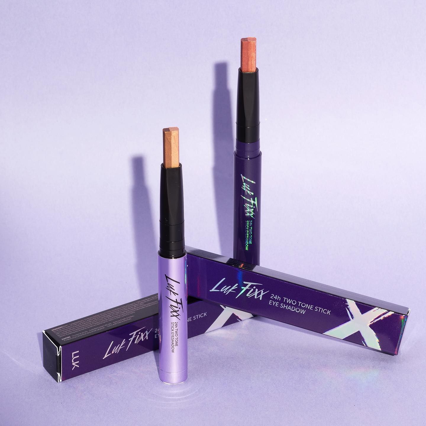 Phấn nhũ mắt Luk Fixx 24h Two Tone Stick – Amok.Beauty