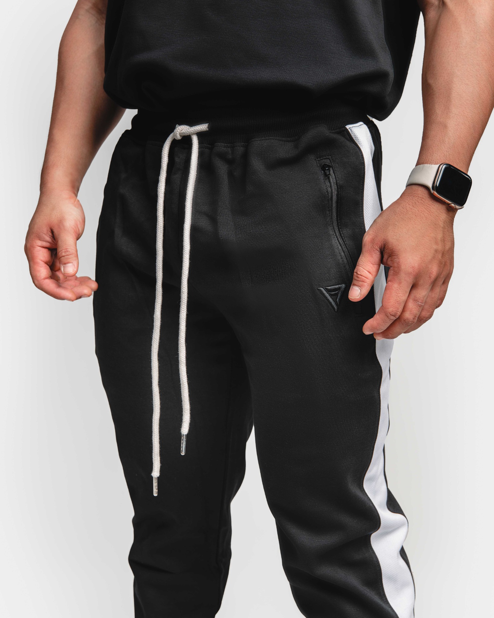 PREMIUM TRACK PANTS W MESH – IRON FEVER VIETNAM