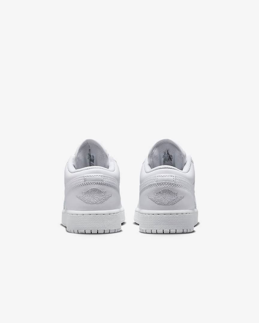 Giày Nike Air Jordan 1 Low GS 'Triple White' 2023 553560-136 - Deestore.vn