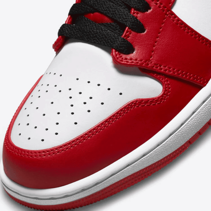Giày Nike Air Jordan 1 Low GS Bulls 553560-163 - Deestore.vn