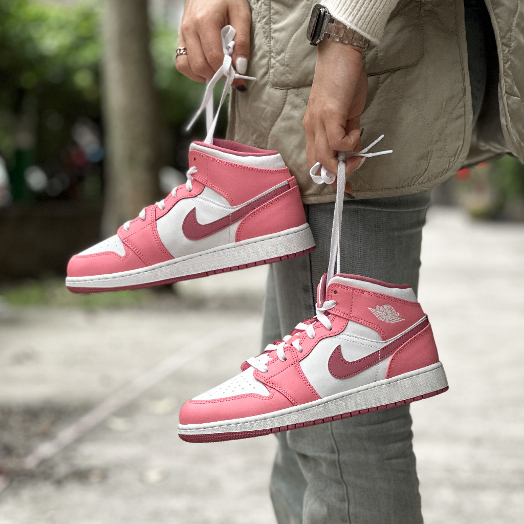 Giày Nike Air Jordan 1 Mid GS Coral Pink DQ8423-616 - Deestore.vn