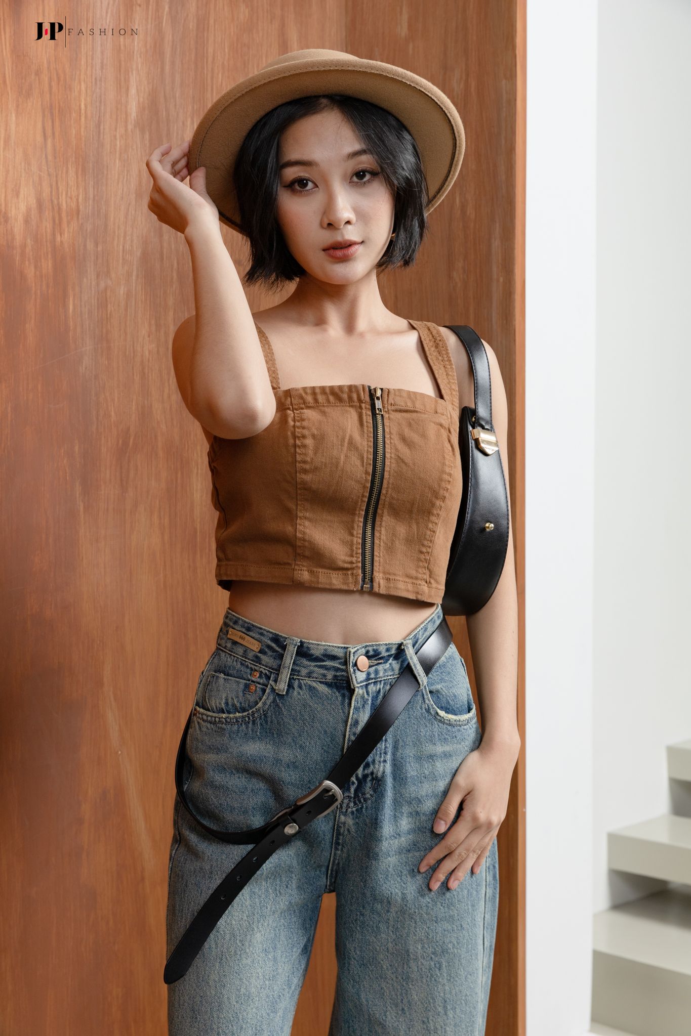Áo hai dây croptop - J-P Fashion