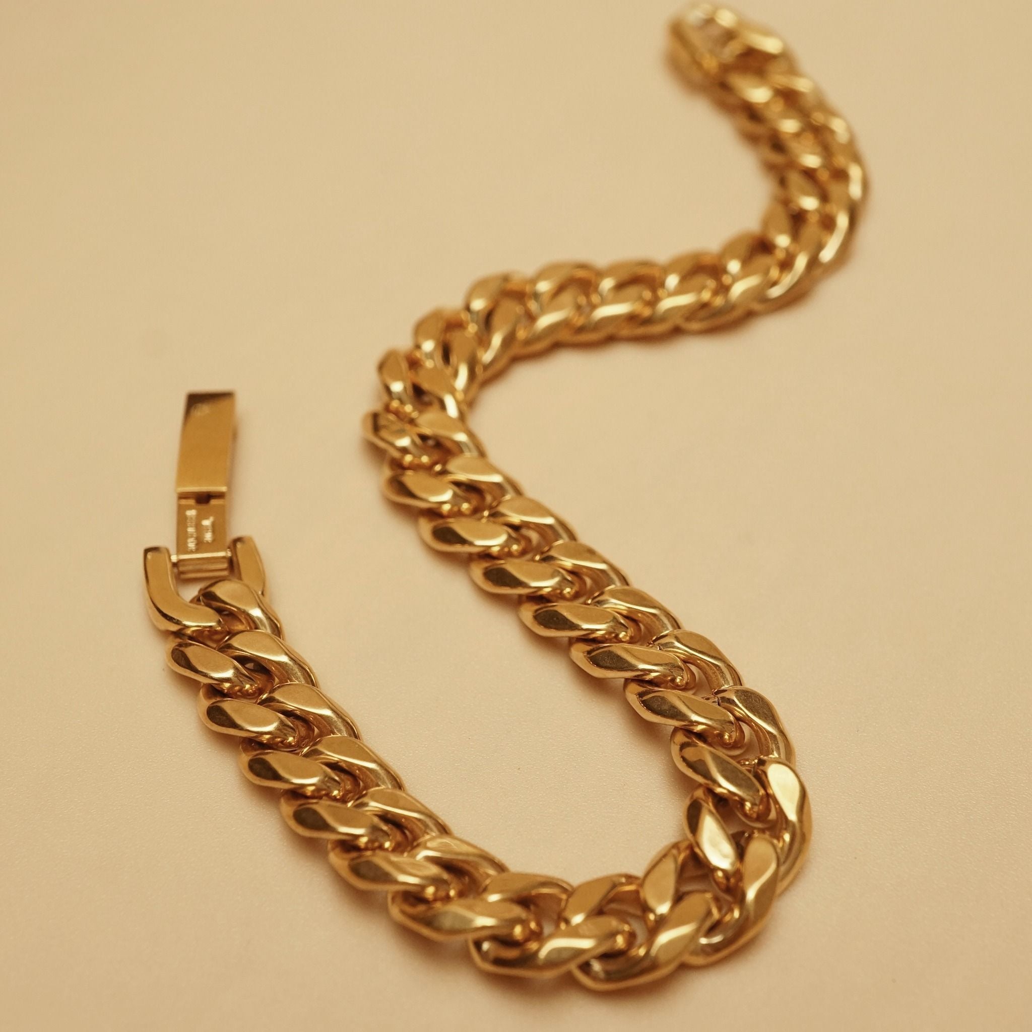 BOLD CURB BRACELET L I T H E R A P Y