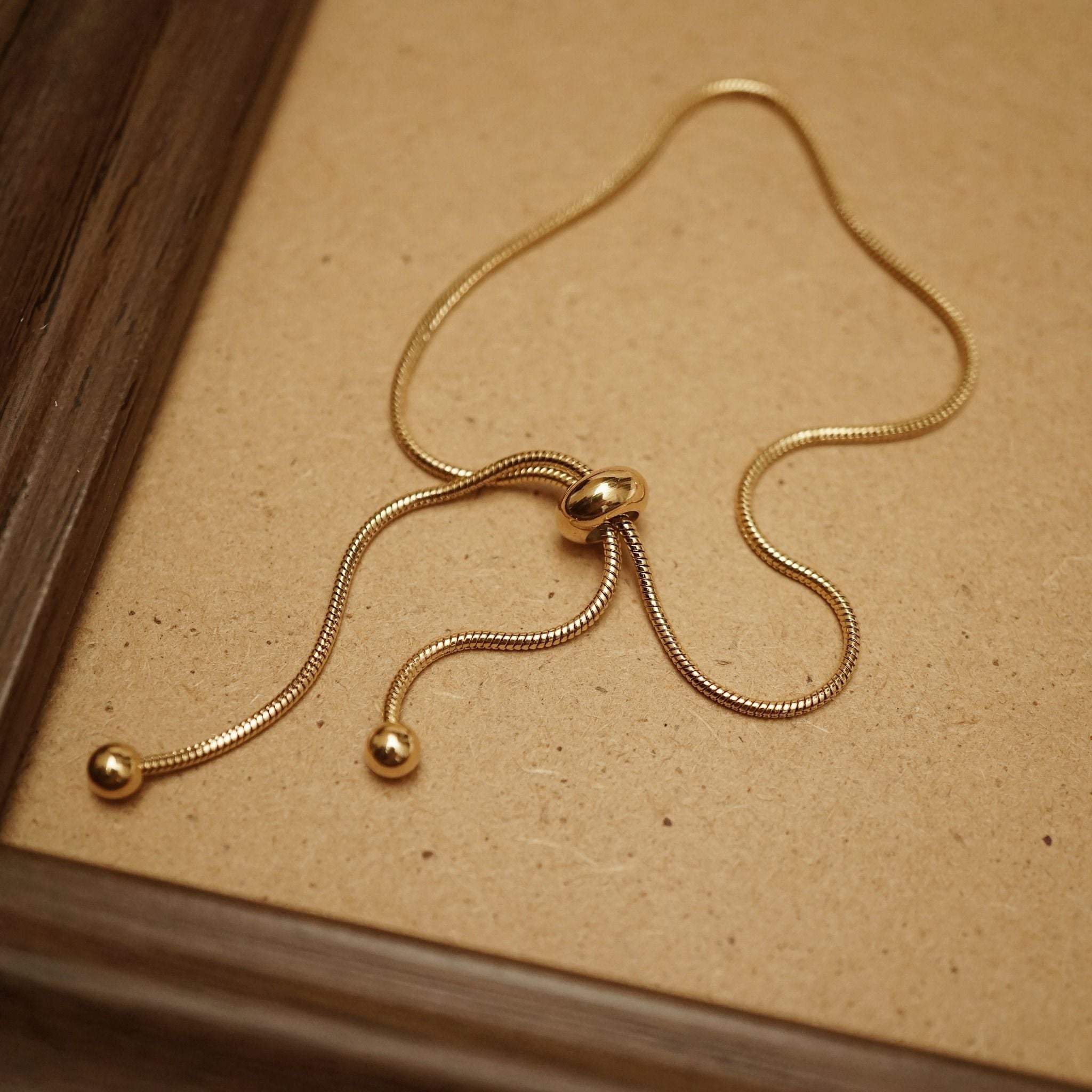 DRAWSTRING BRACELET L I T H E R A P Y