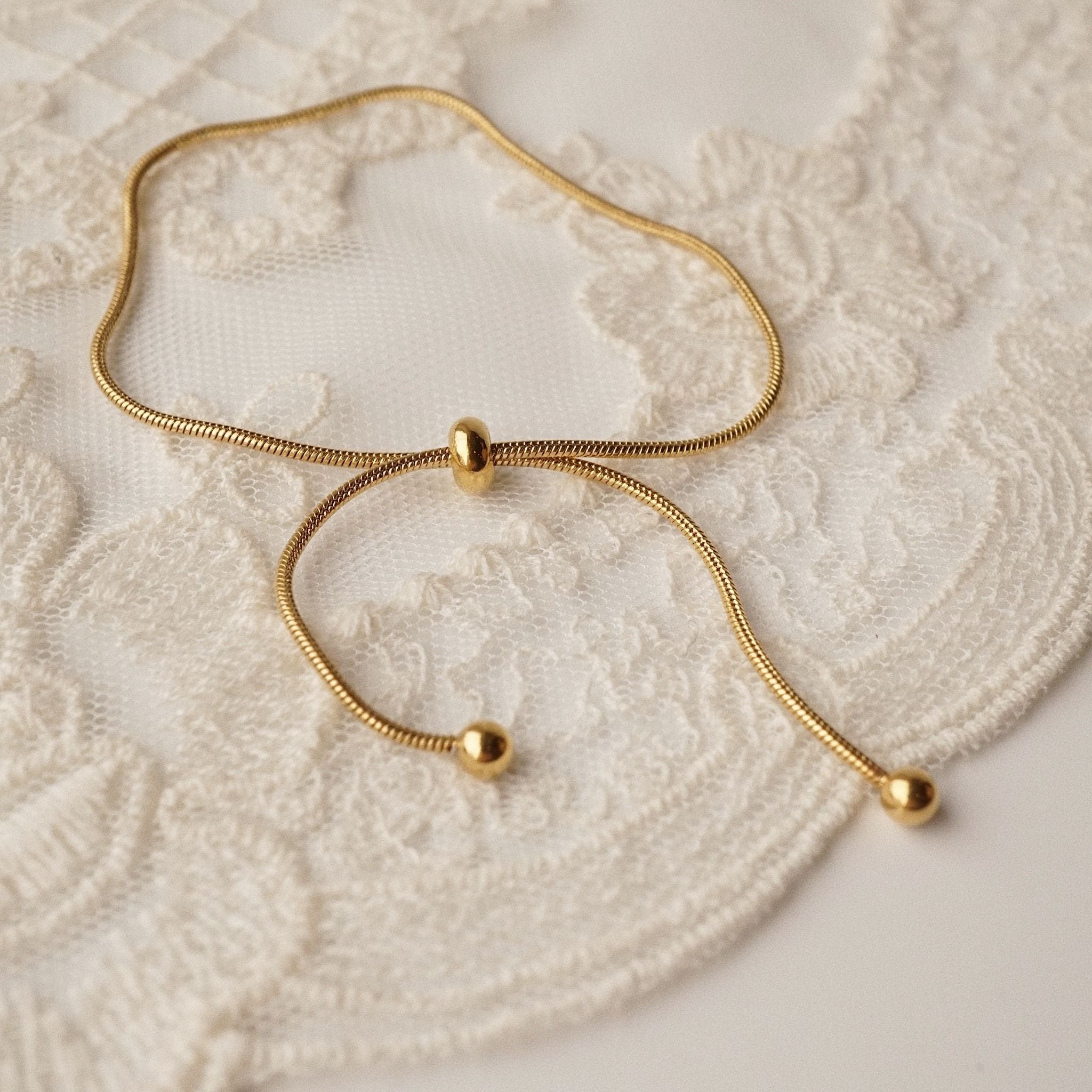 DRAWSTRING BRACELET L I T H E R A P Y