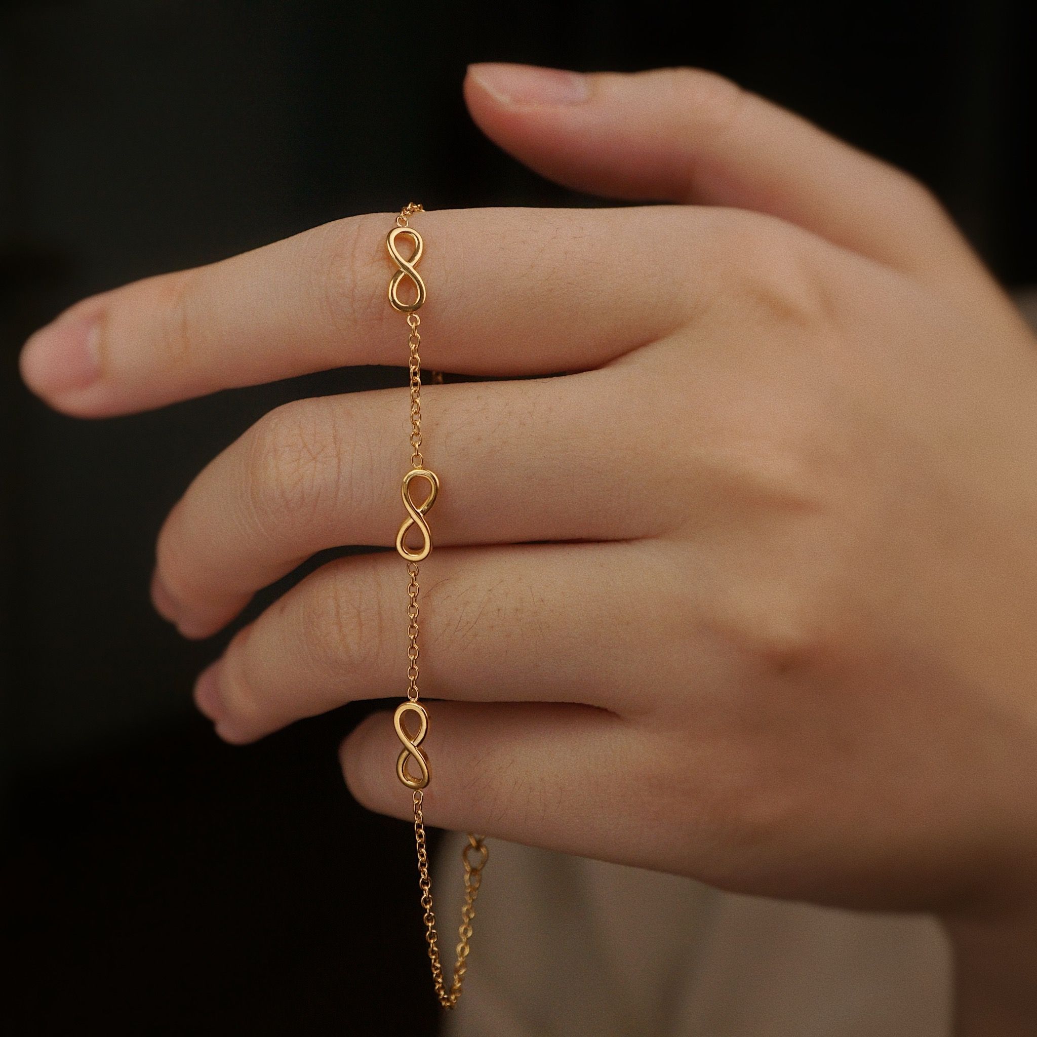 INFINITY ENDLESS BRACELET L I T H E R A P Y