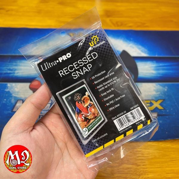 Hộp bảo vệ Recessed Snap UV Card Holder - Chính hãng Ultra Pro - M2 DUEL Store