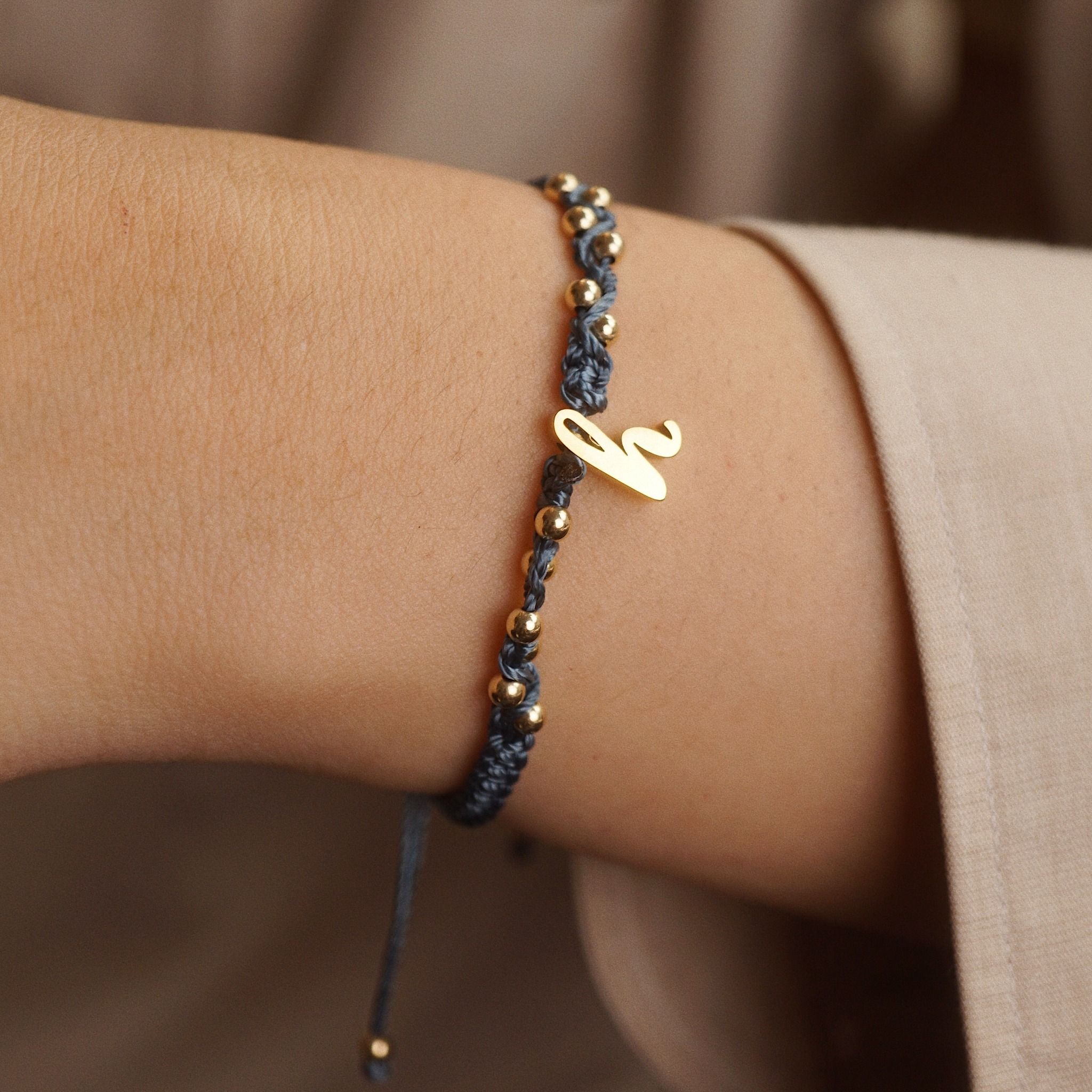 HOLLOW LETTER BEADED STRING BRACELET S A T E L L I T E