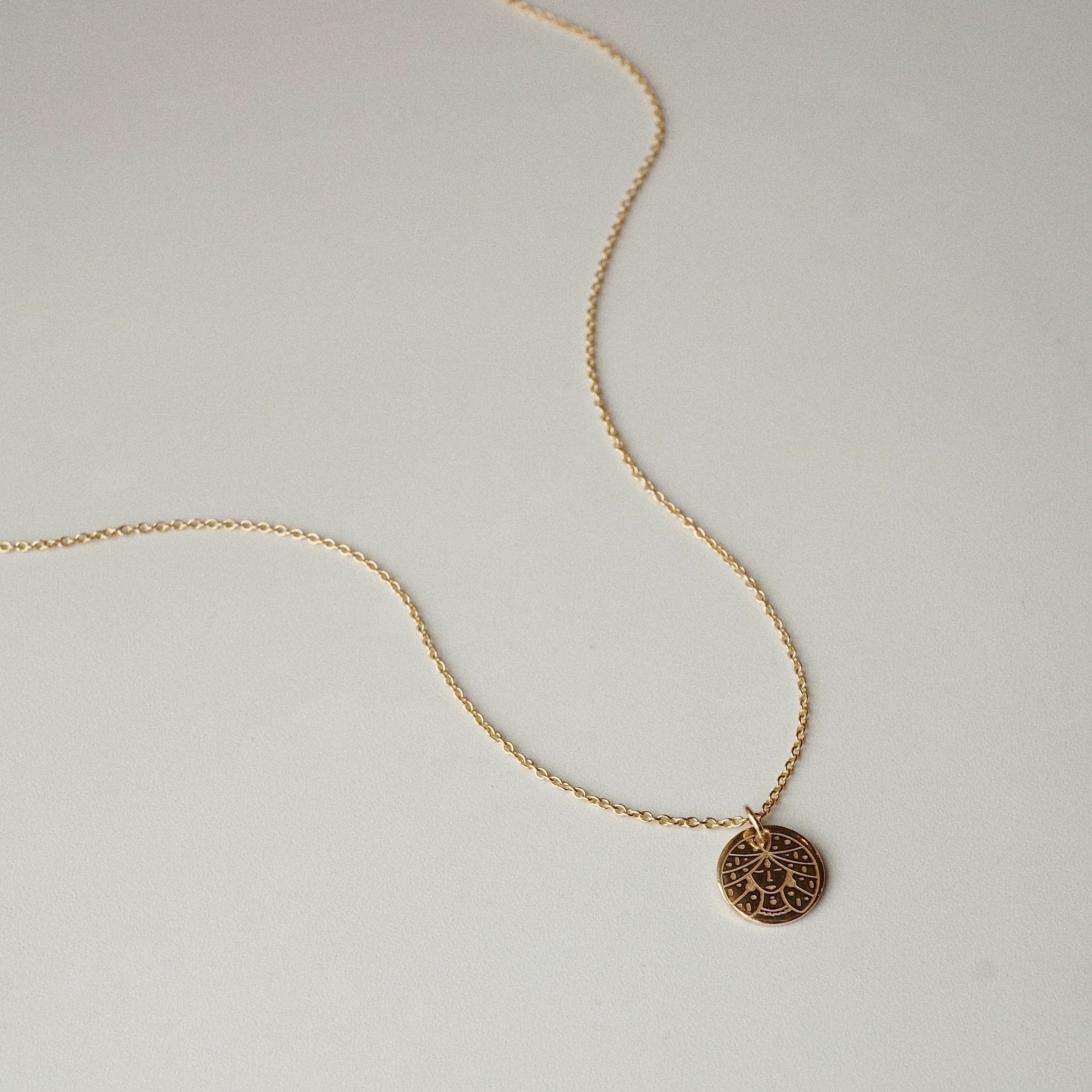 CLASSIC DISC NECKLACE S A T E L L I T E