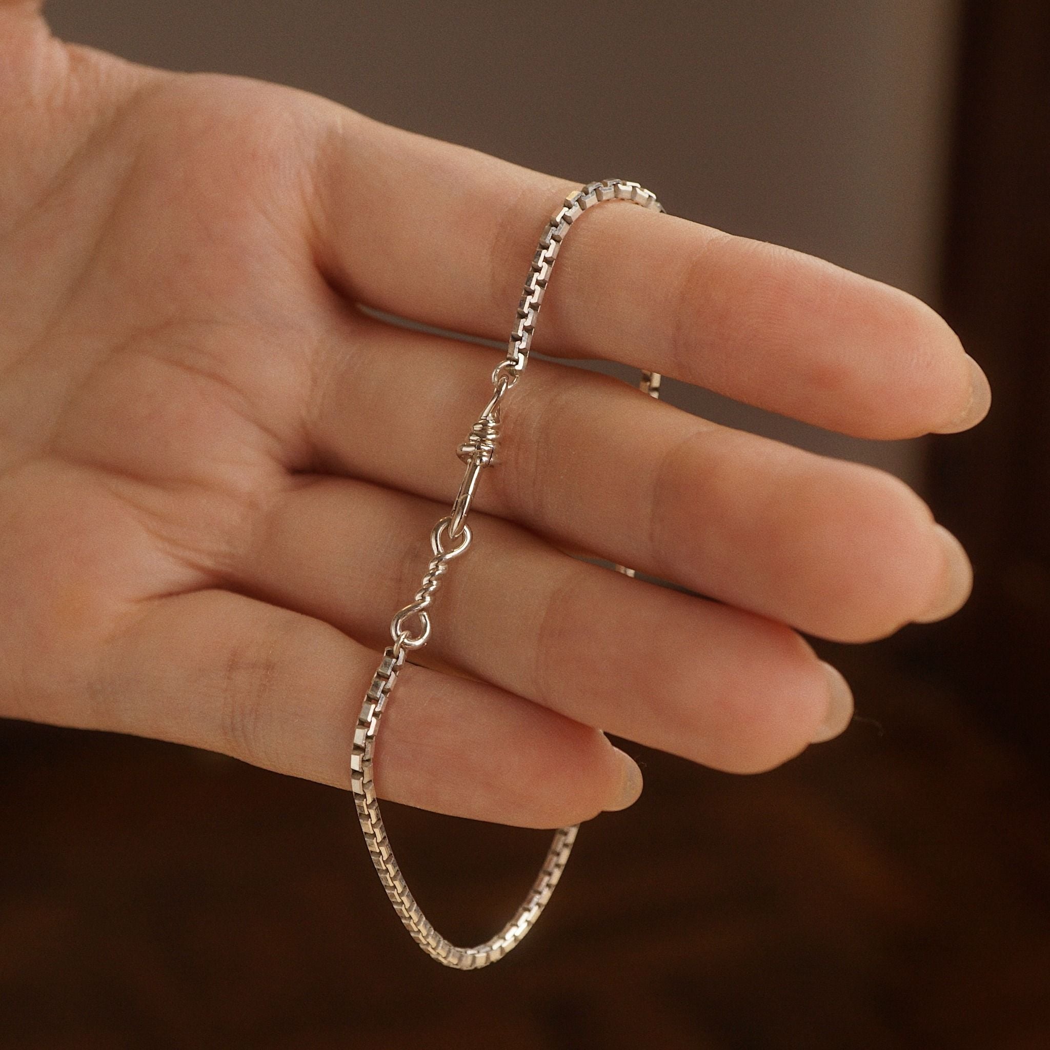 TWIST LOCK - VENETIAN BOX BRACELET (S) S A T E L L I T E