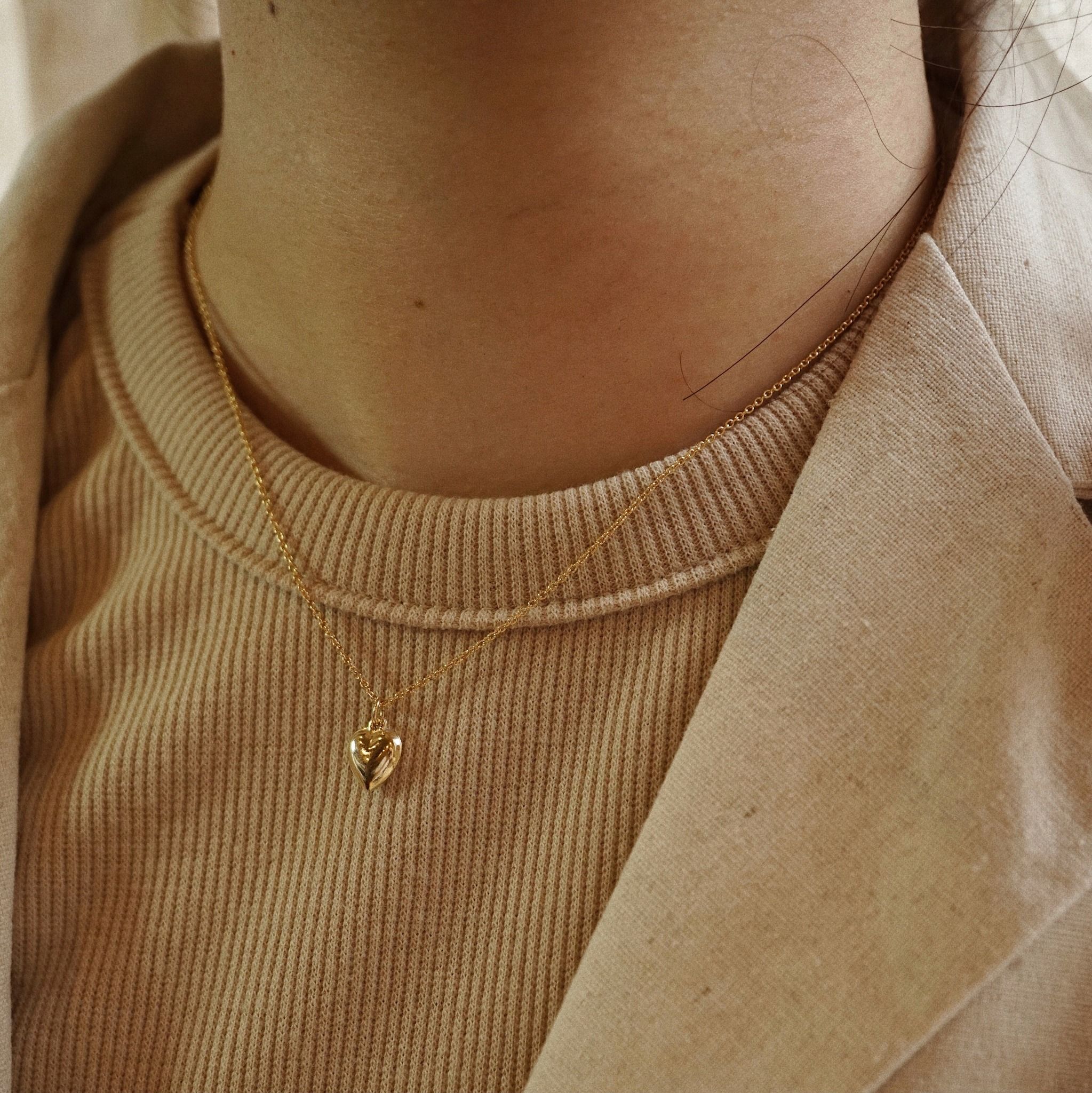 PUFF HEART NECKLACE S A T E L L I T E