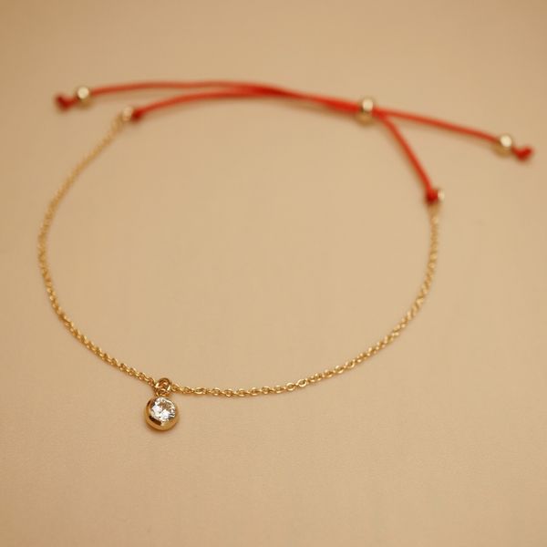 STONE - RED LUCKY STRING PLAIN BRACELET S A T E L L I T E